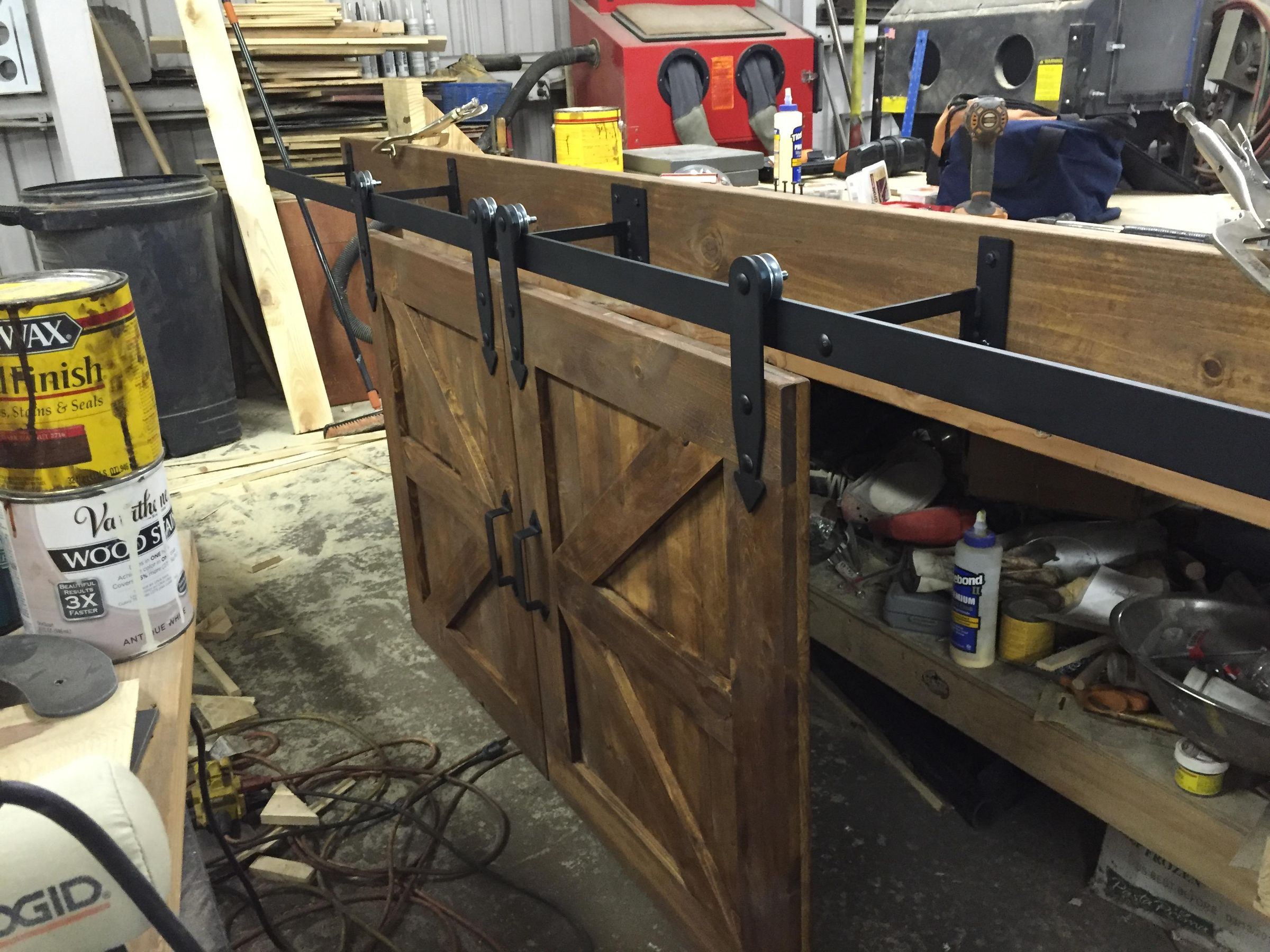 Sliding Barn Doors : 7 Steps (with Pictures) - Instructables