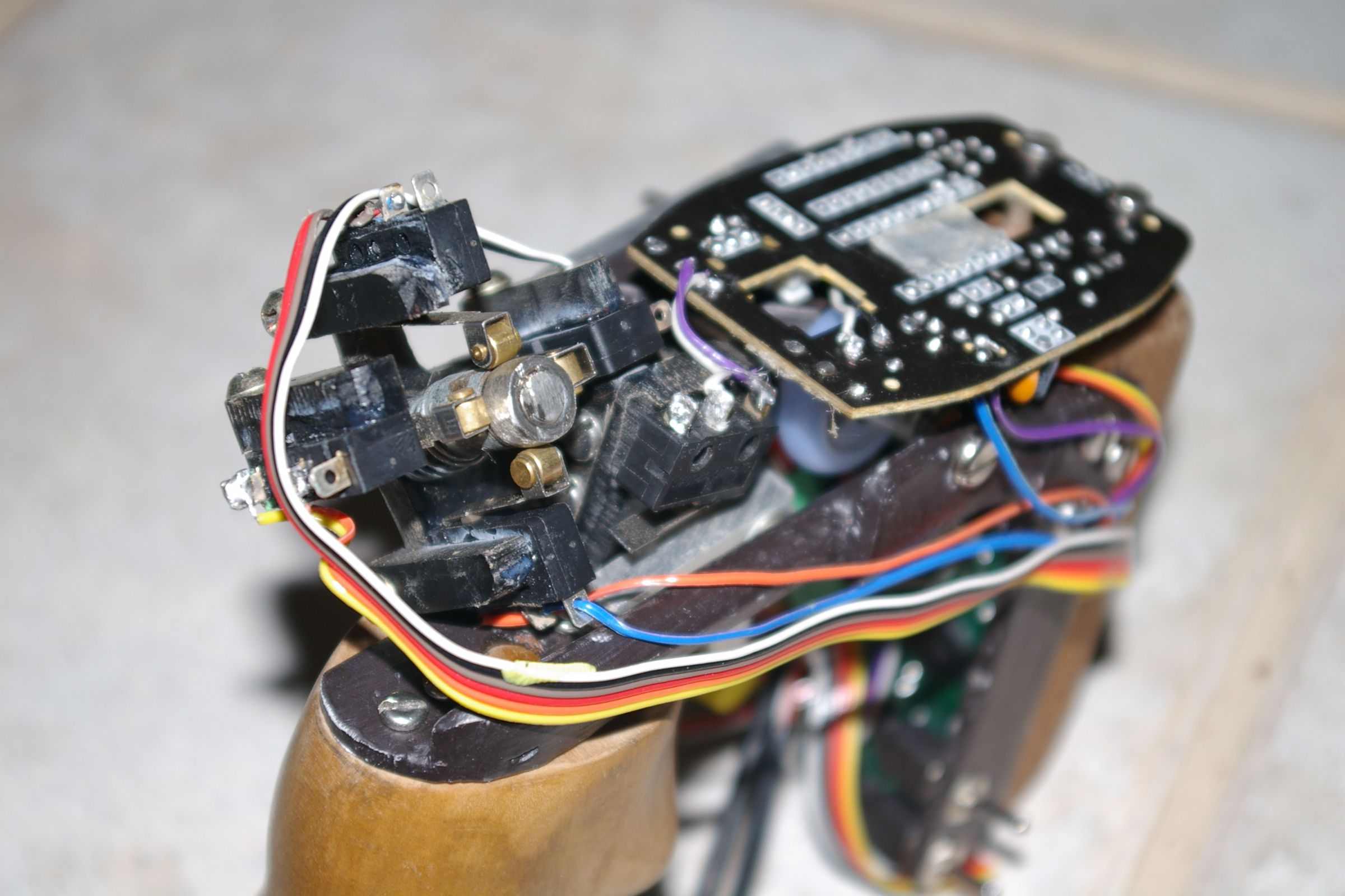 FPS Arcade Style Gun : 11 Steps (with Pictures) - Instructables