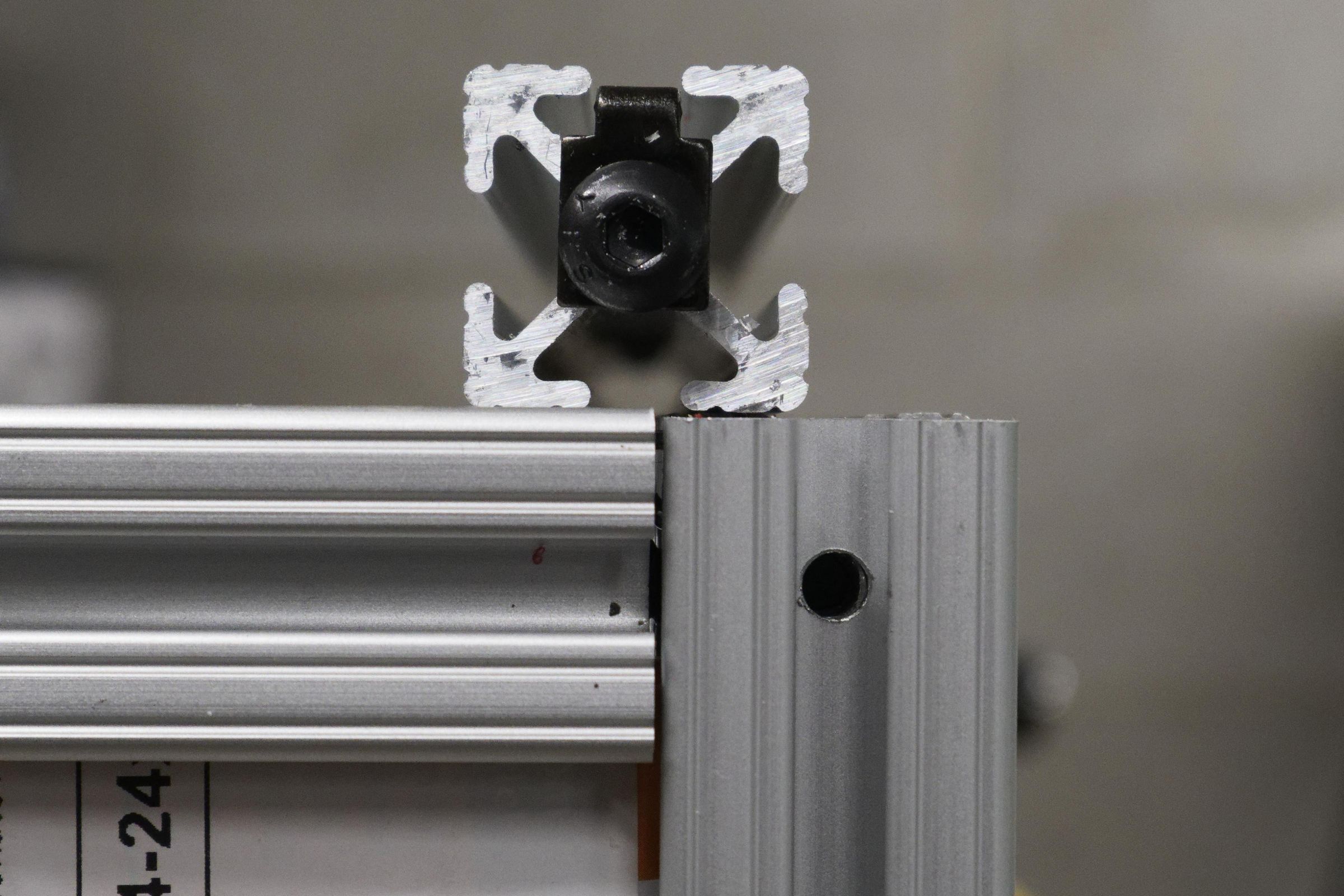 Lets Make a Simple Extruded Aluminum Display Cube. : 13 Steps (with ...
