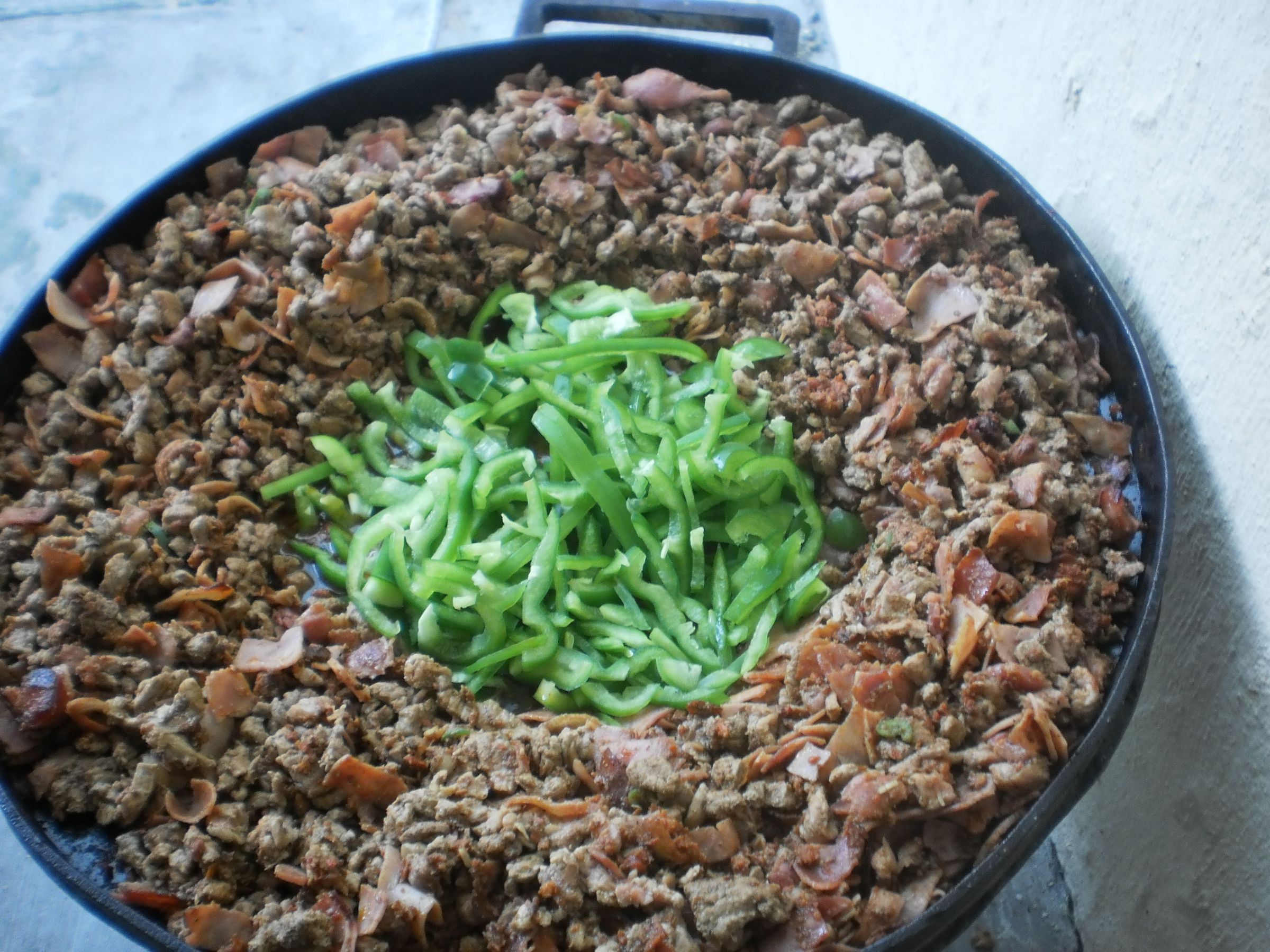 Meat Lovers Paradise, Mexican Discada New Take. : 6 Steps - Instructables