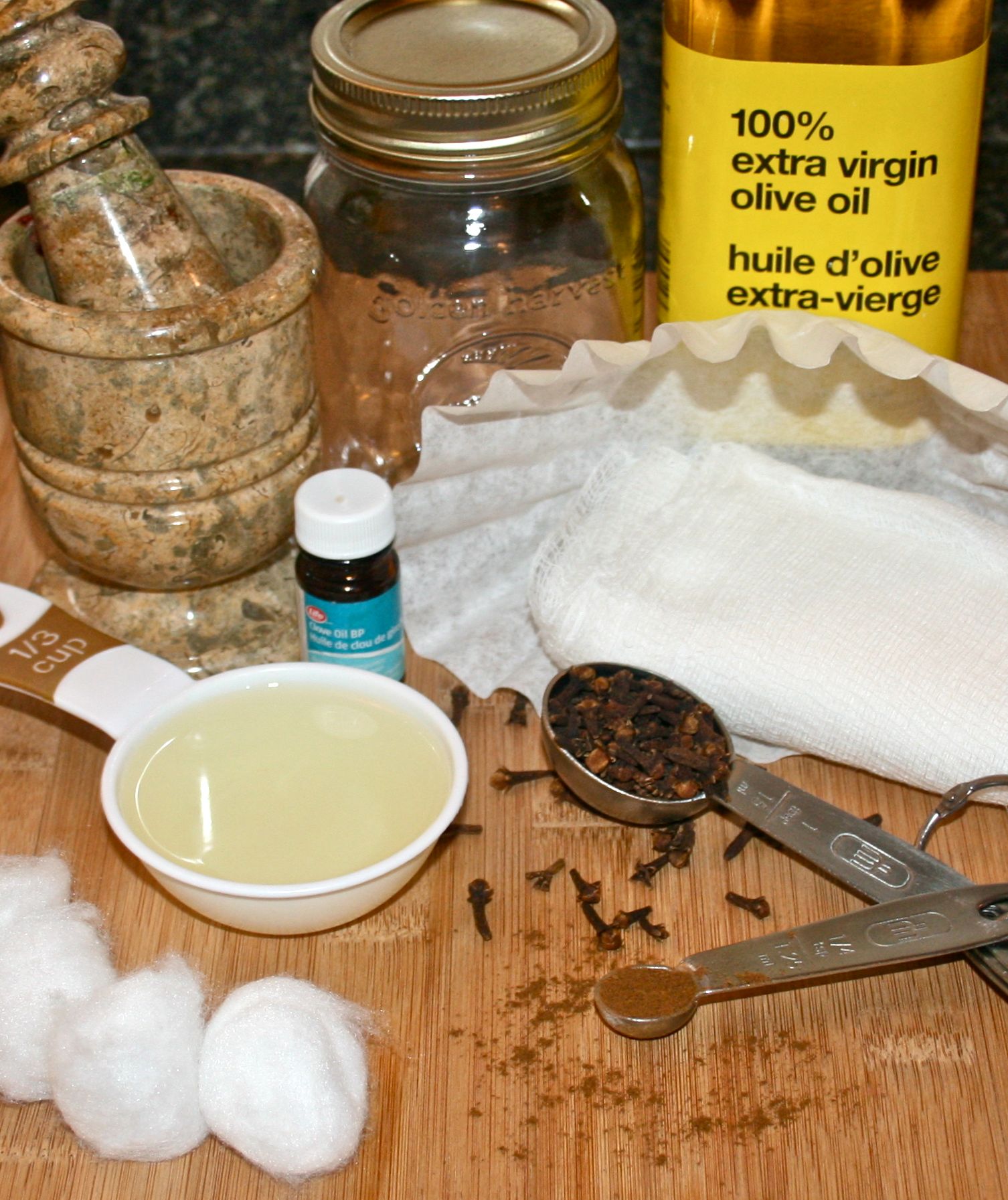 Using Clove to Cure Toothaches : 4 Steps (with Pictures) - Instructables