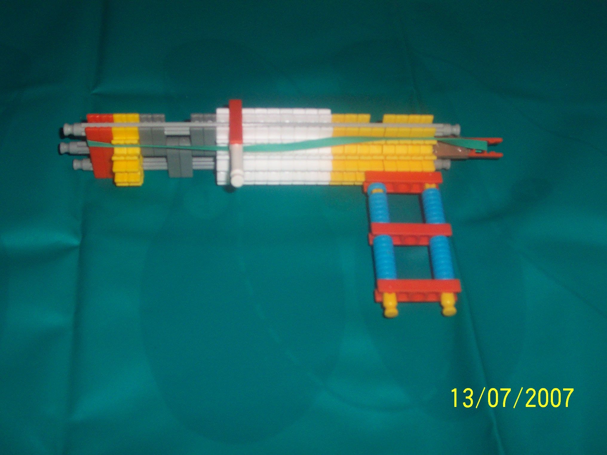 Strong and Accurate Knex Gun : 4 Steps - Instructables
