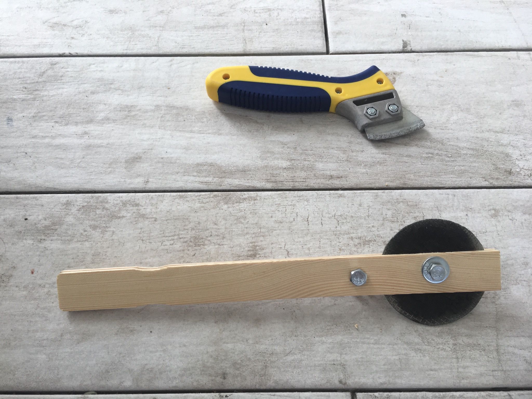 Grout Scraper : 3 Steps - Instructables