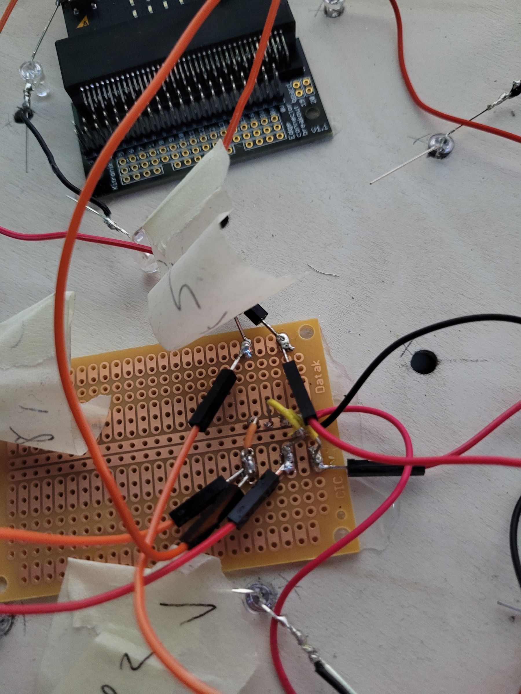 Moon Light With Leds and Microbit : 12 Steps - Instructables
