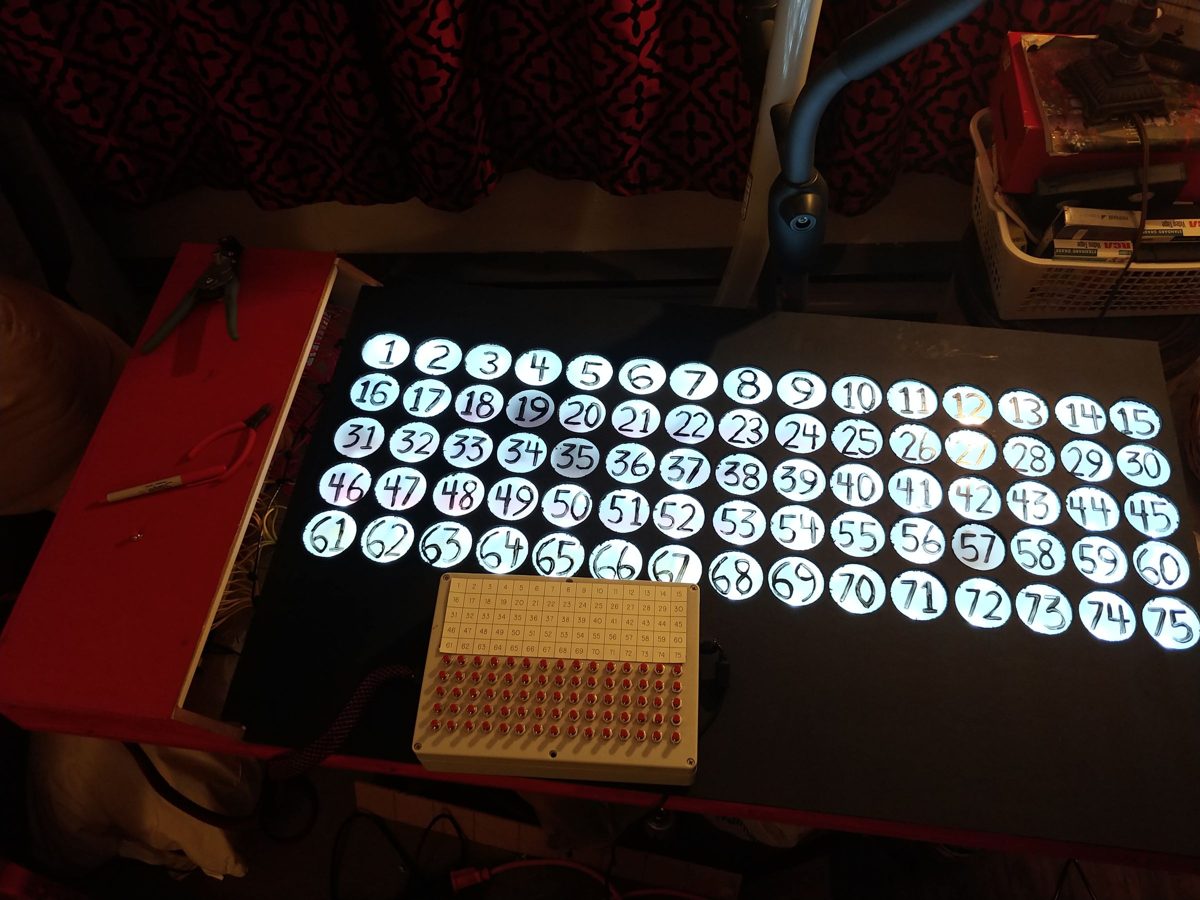 Bingo Number Board : 9 Steps - Instructables