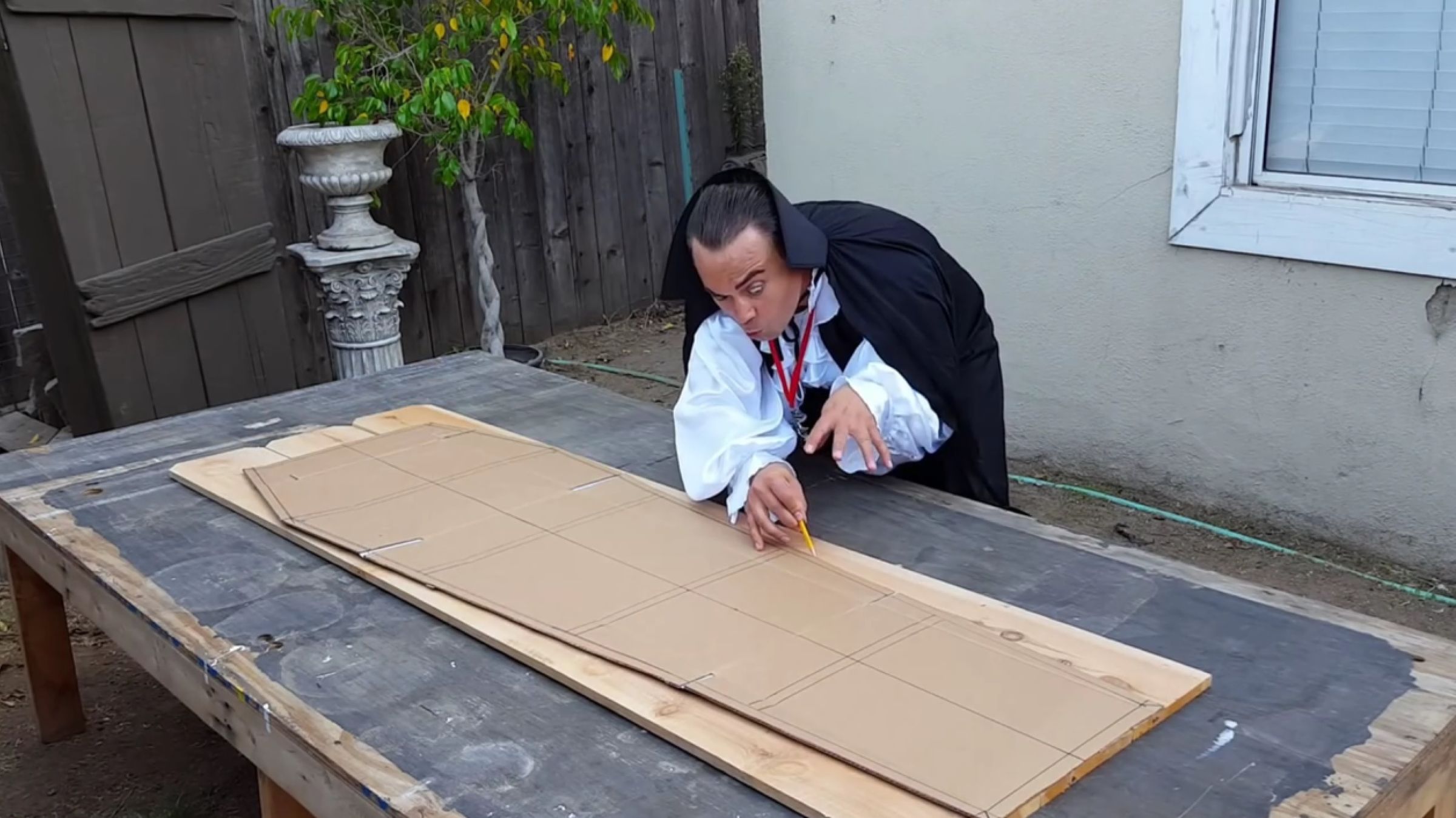 How to Make a DIY Coffin Shelf : 8 Steps (with Pictures) - Instructables
