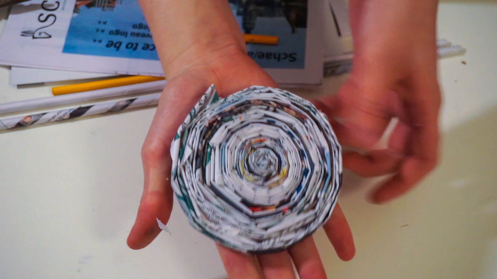 Turn Newspapers Into Bowls! : 9 Steps (with Pictures) - Instructables