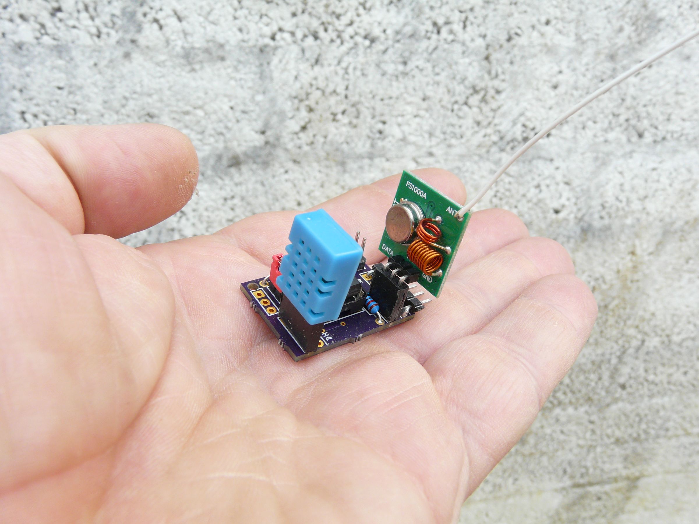 Mini Weather Station With Attiny85 : 6 Steps (with Pictures ...