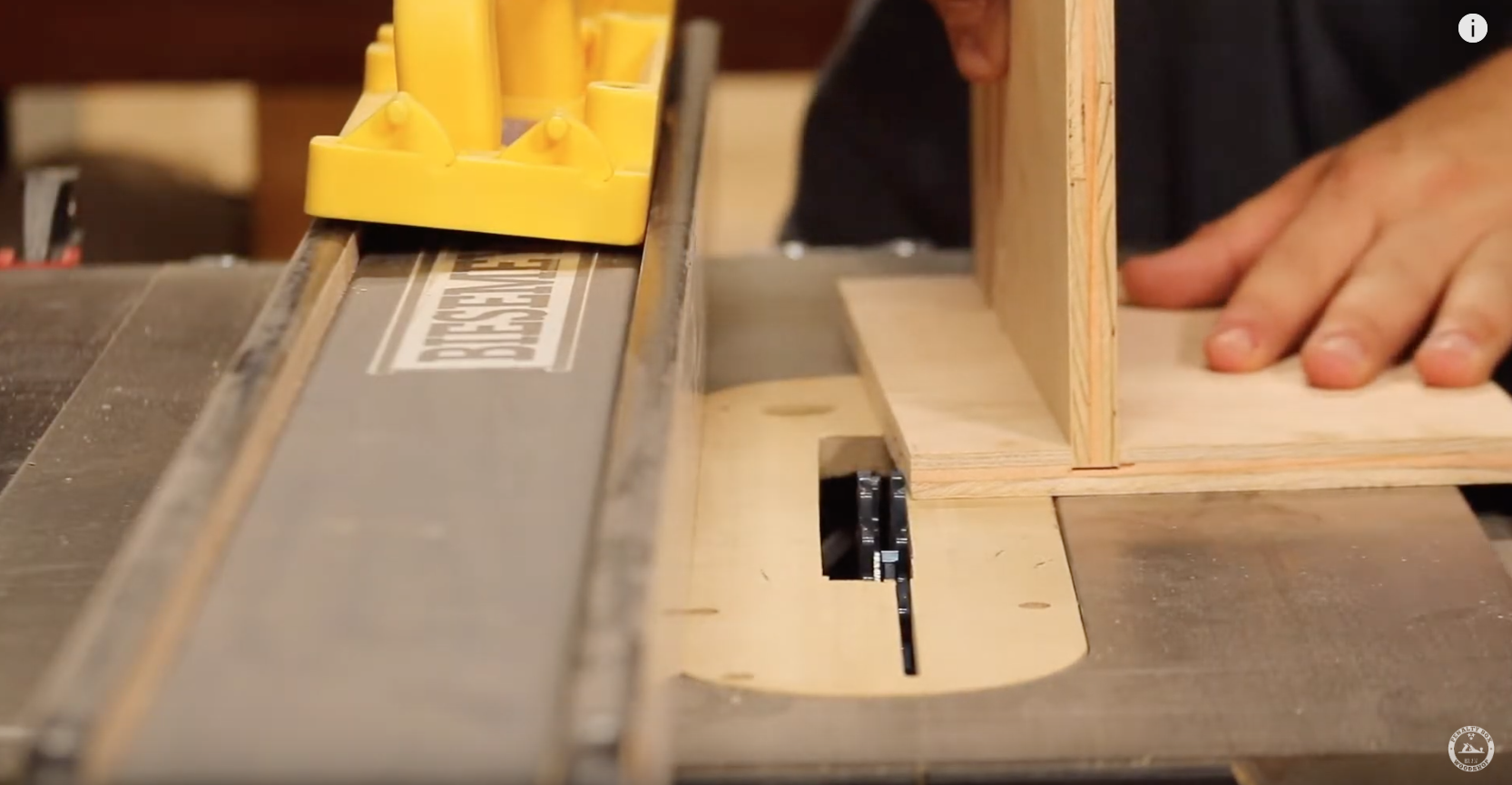 How to Install and Use a Dado Stack : 7 Steps (with Pictures) - Instructables