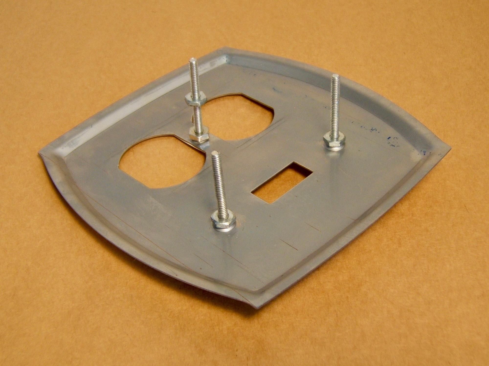 Mr. Wallplate Can Speak : 9 Steps (with Pictures) - Instructables