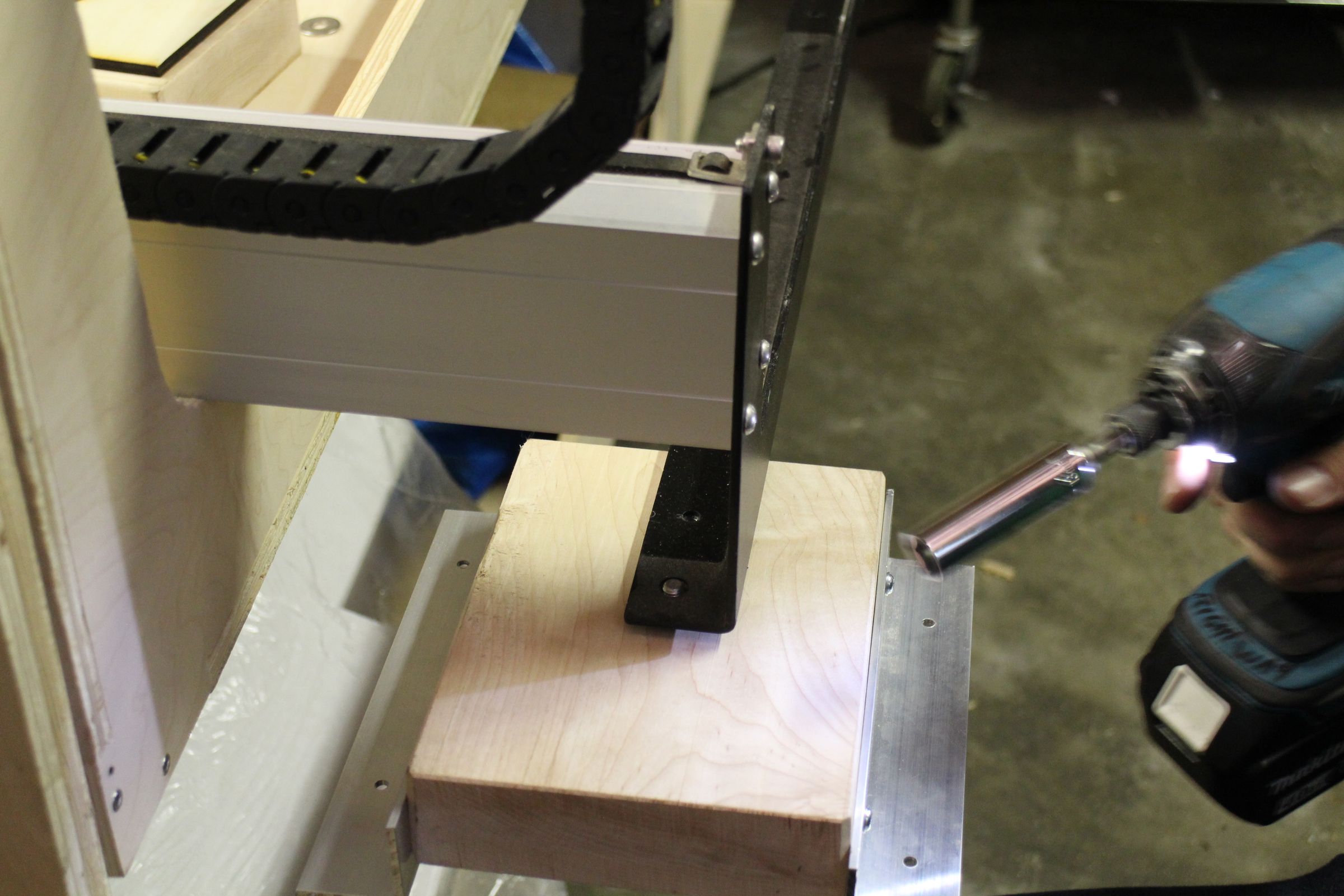 Flip-Top CNC Table : 11 Steps (with Pictures) - Instructables