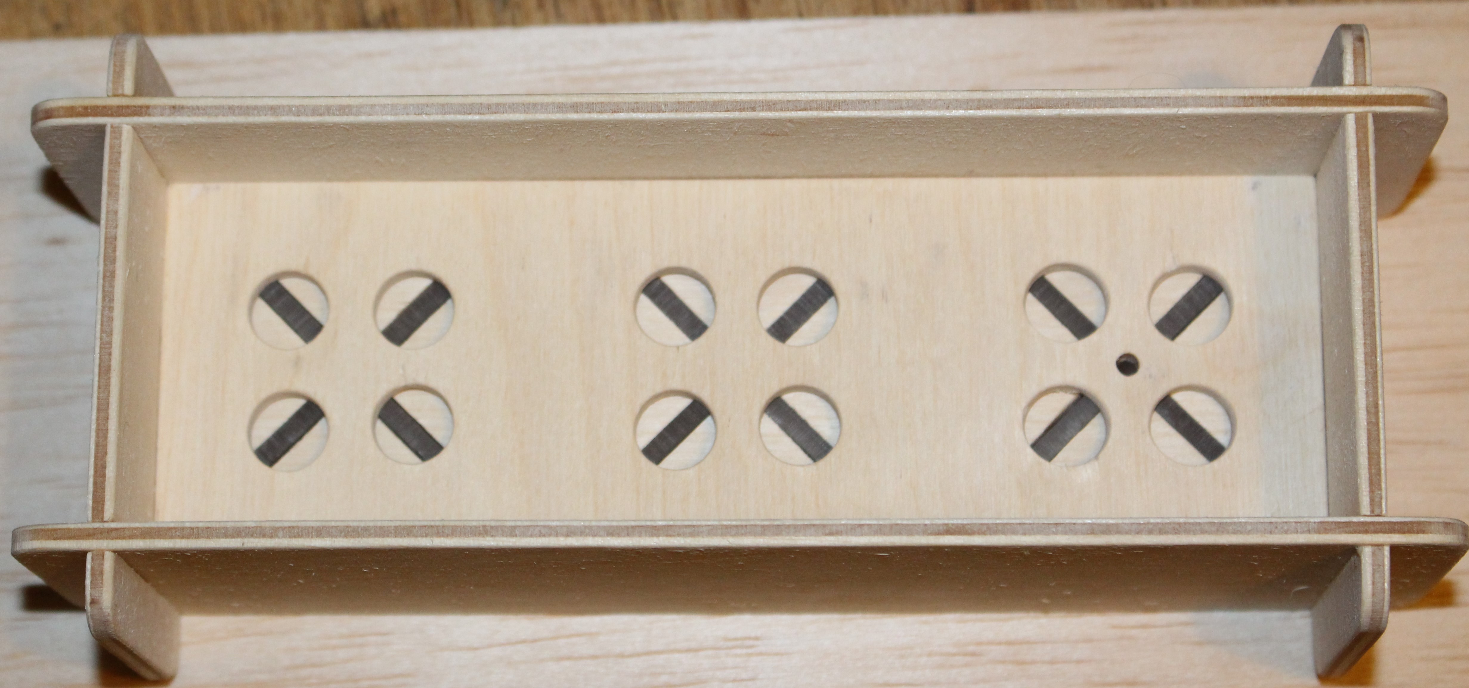 XCLOCK (Tri-Colour Binary Clock) : 3 Steps (with Pictures) - Instructables