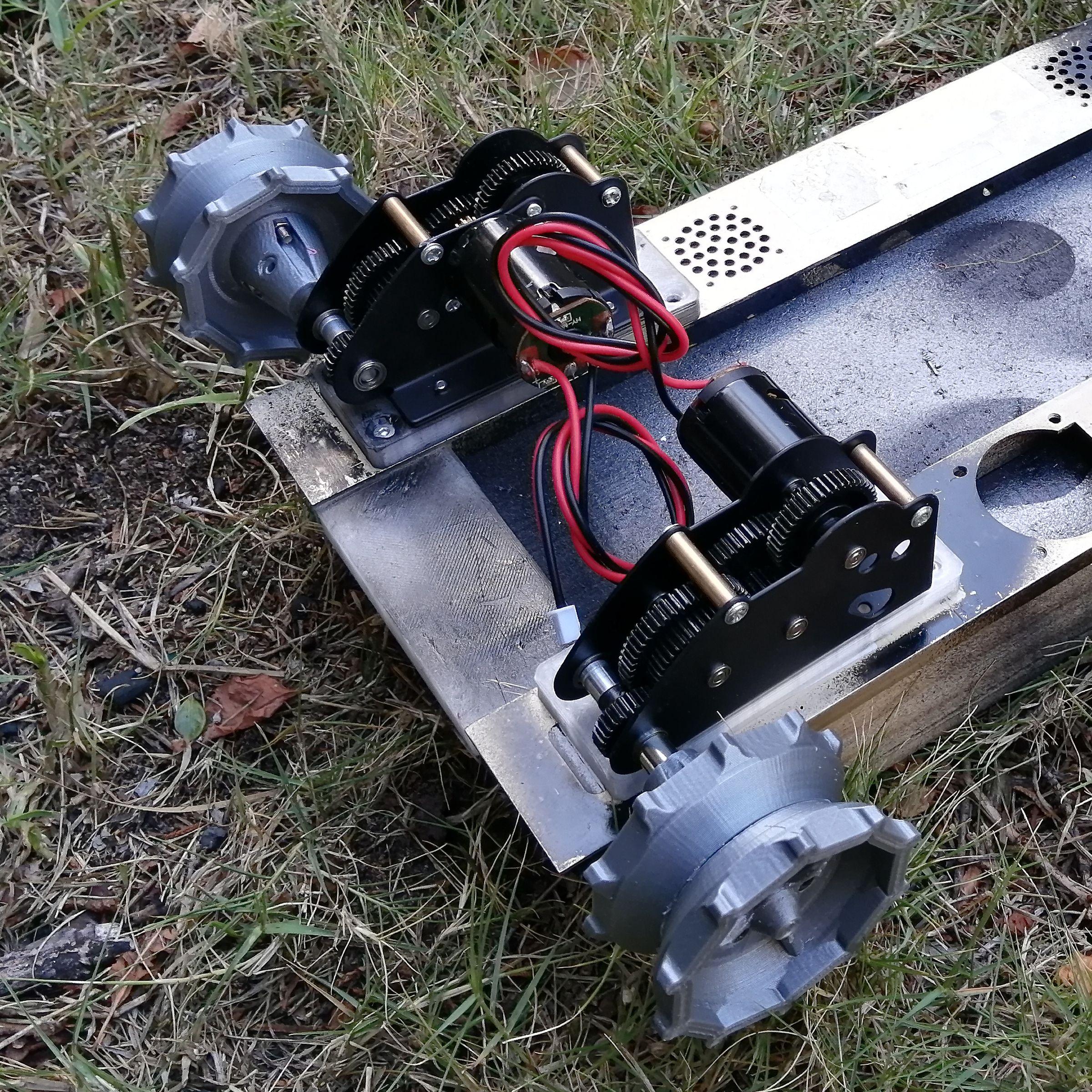 3D Printed RC Tank Car, Apocalypse Style! : 15 Steps (with Pictures ...