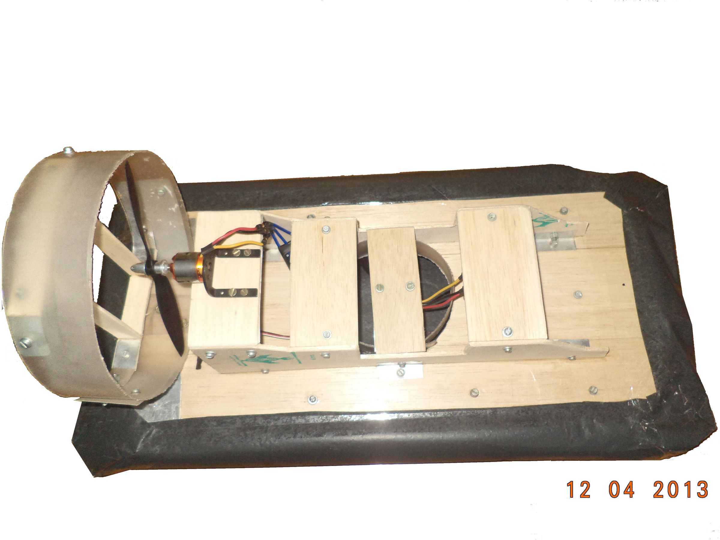 Powerful RC Hovercraft : 8 Steps - Instructables