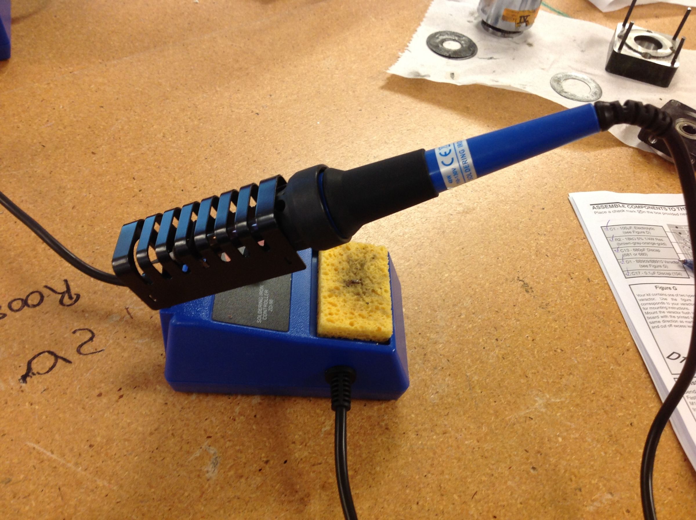 How to Solder: Tips and Tricks : 15 Steps - Instructables