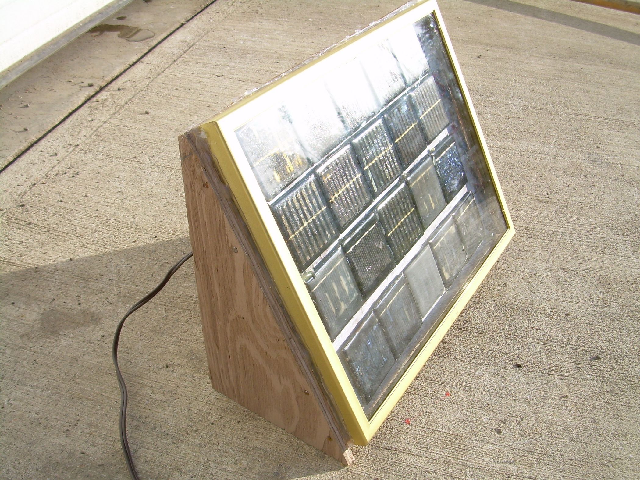 Recycled Solar Power : 7 Steps - Instructables