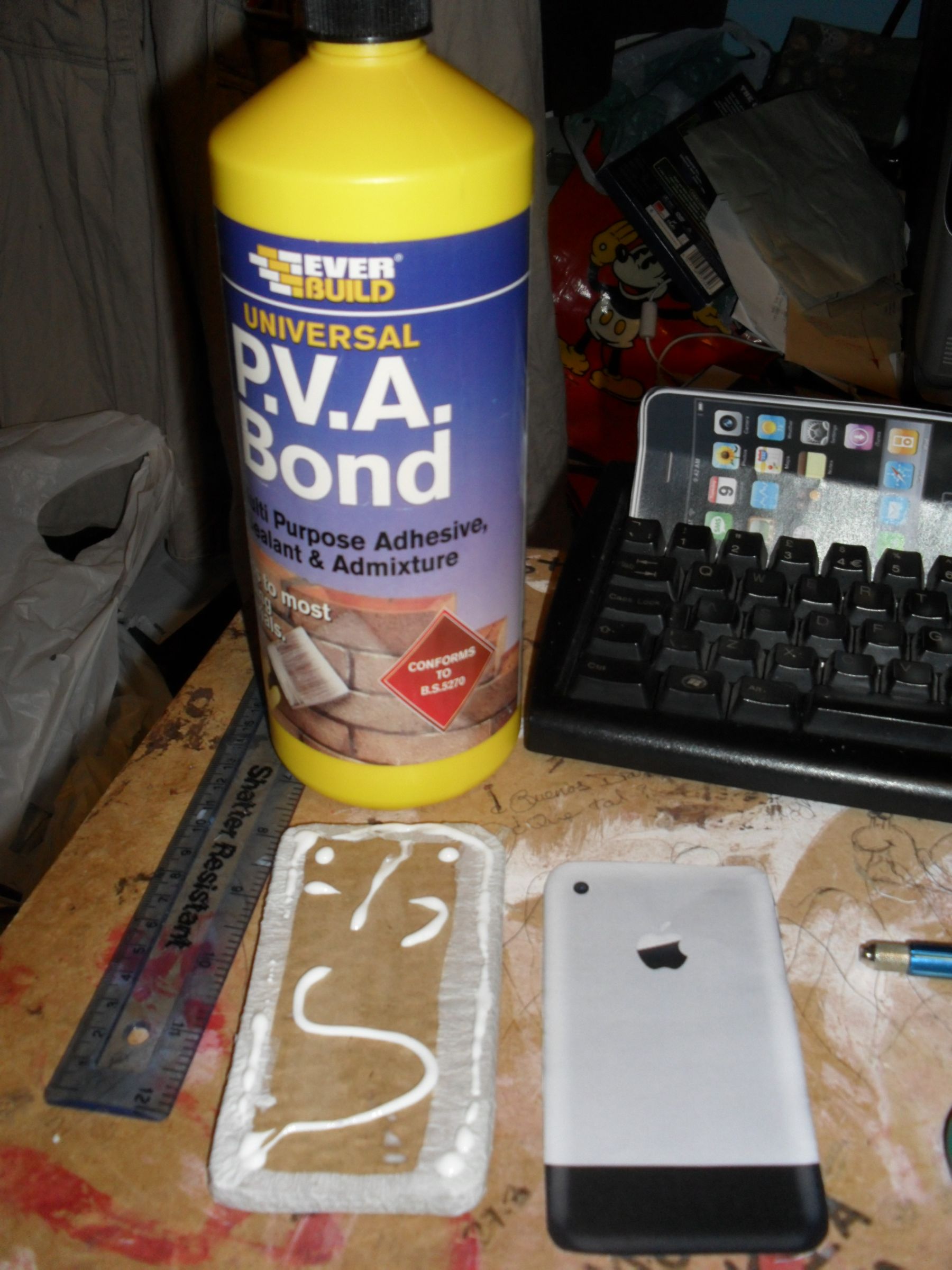 Cardboard Props: How to Make a Prop IPhone or IPad : 8 Steps ...