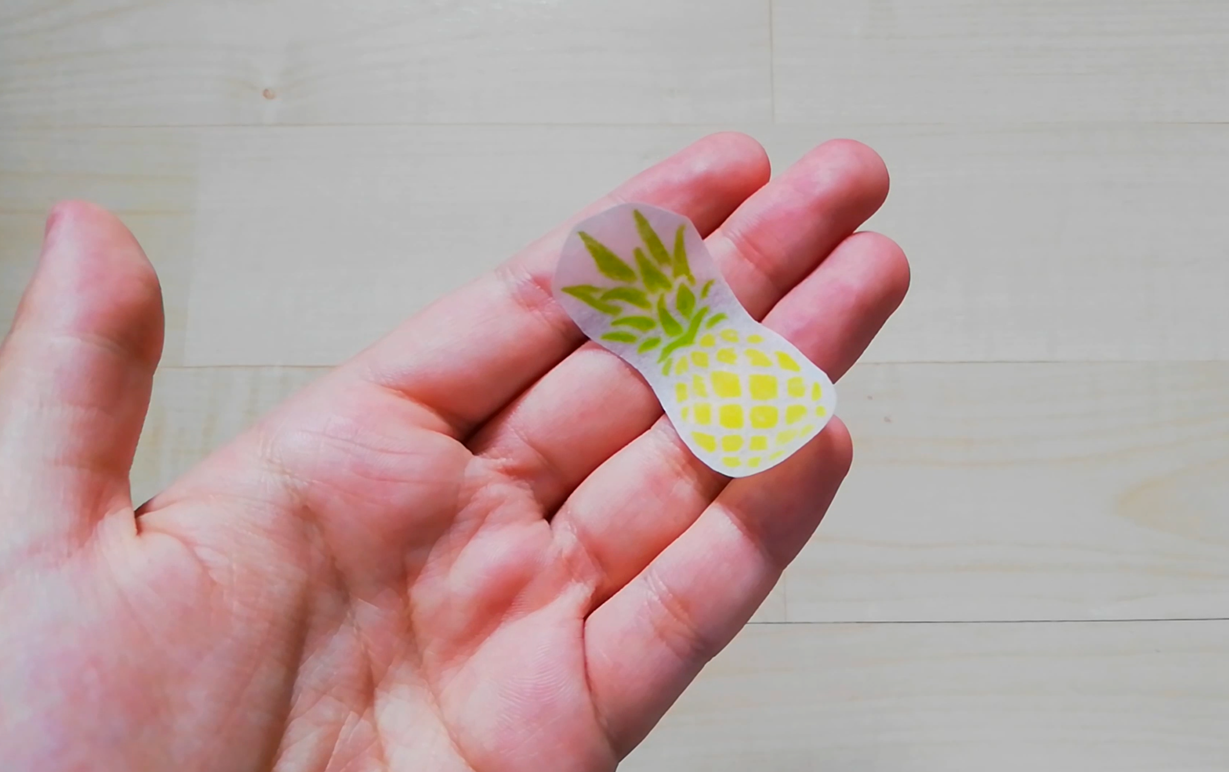 DIY Clear Stickers Without a Printer in One Minute : 3 Steps (with ...