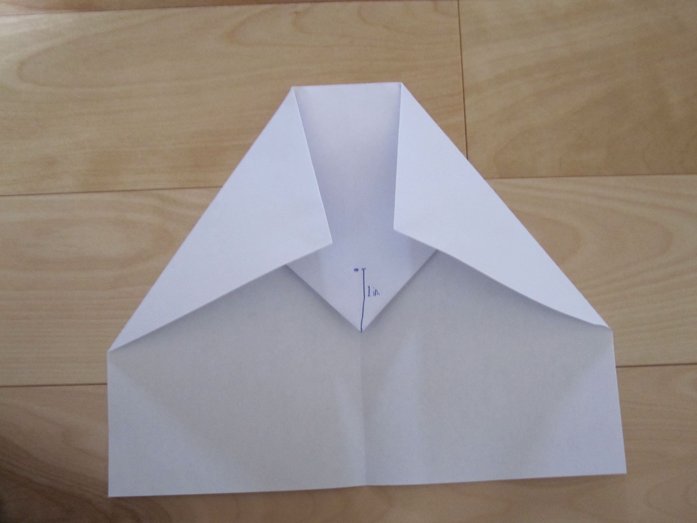 Paper Airplane: the Nakamura Lock : 4 Steps - Instructables