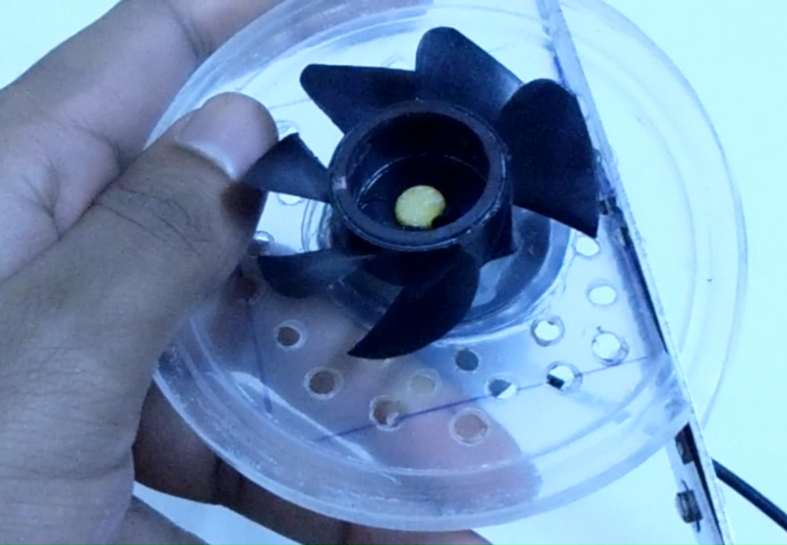 Fixing a Old Broken Computer Cooling Fan With a New DC Motor : 7 Steps ...