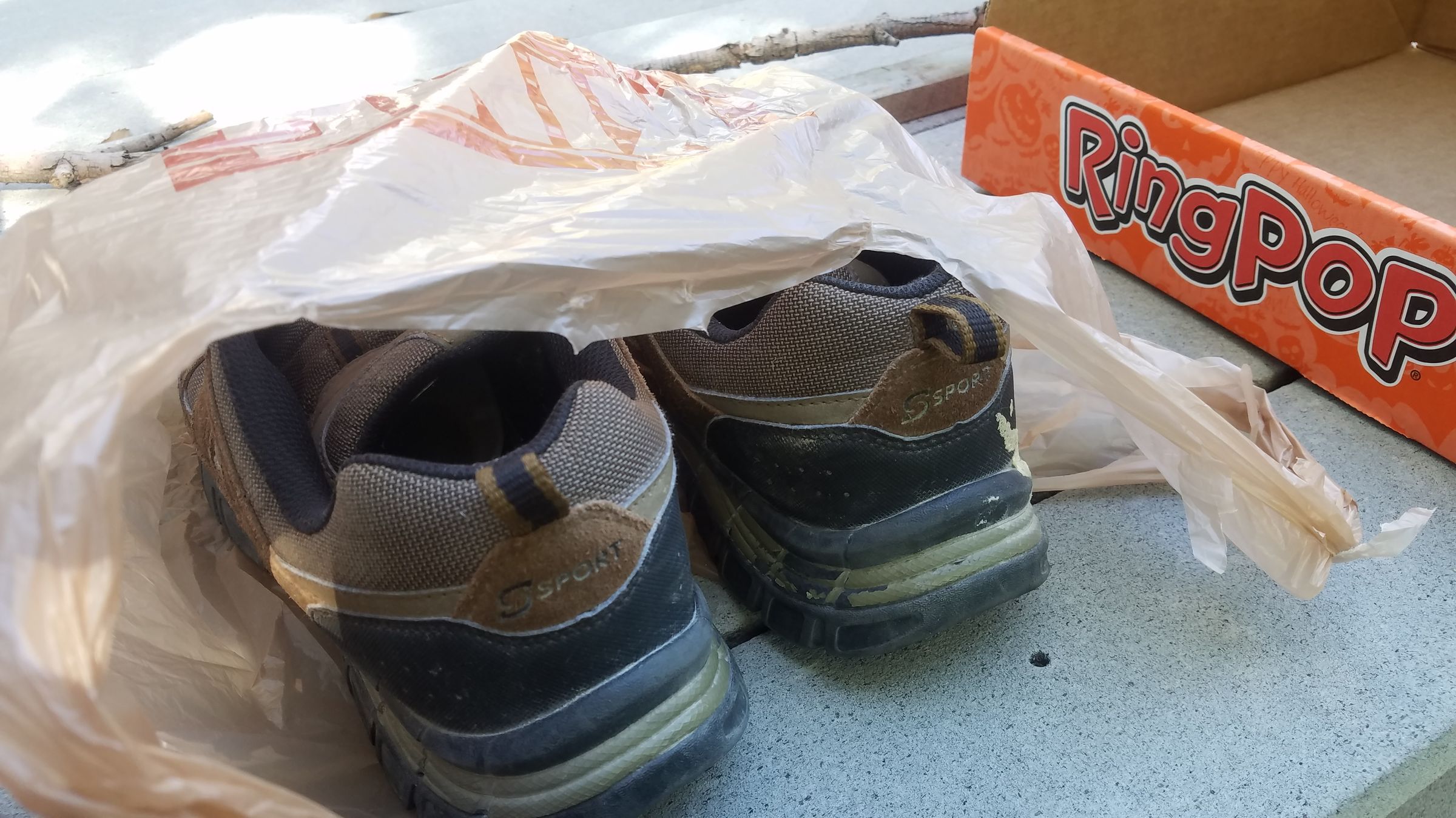 Fix Toe Shoe Holes Cheap & Easy : 7 Steps (with Pictures) - Instructables