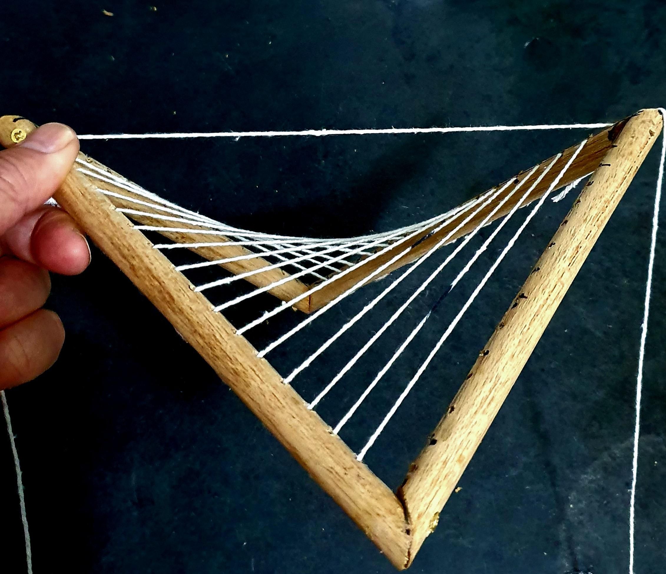 Tensegrity Saddle Sculpture : 4 Steps - Instructables