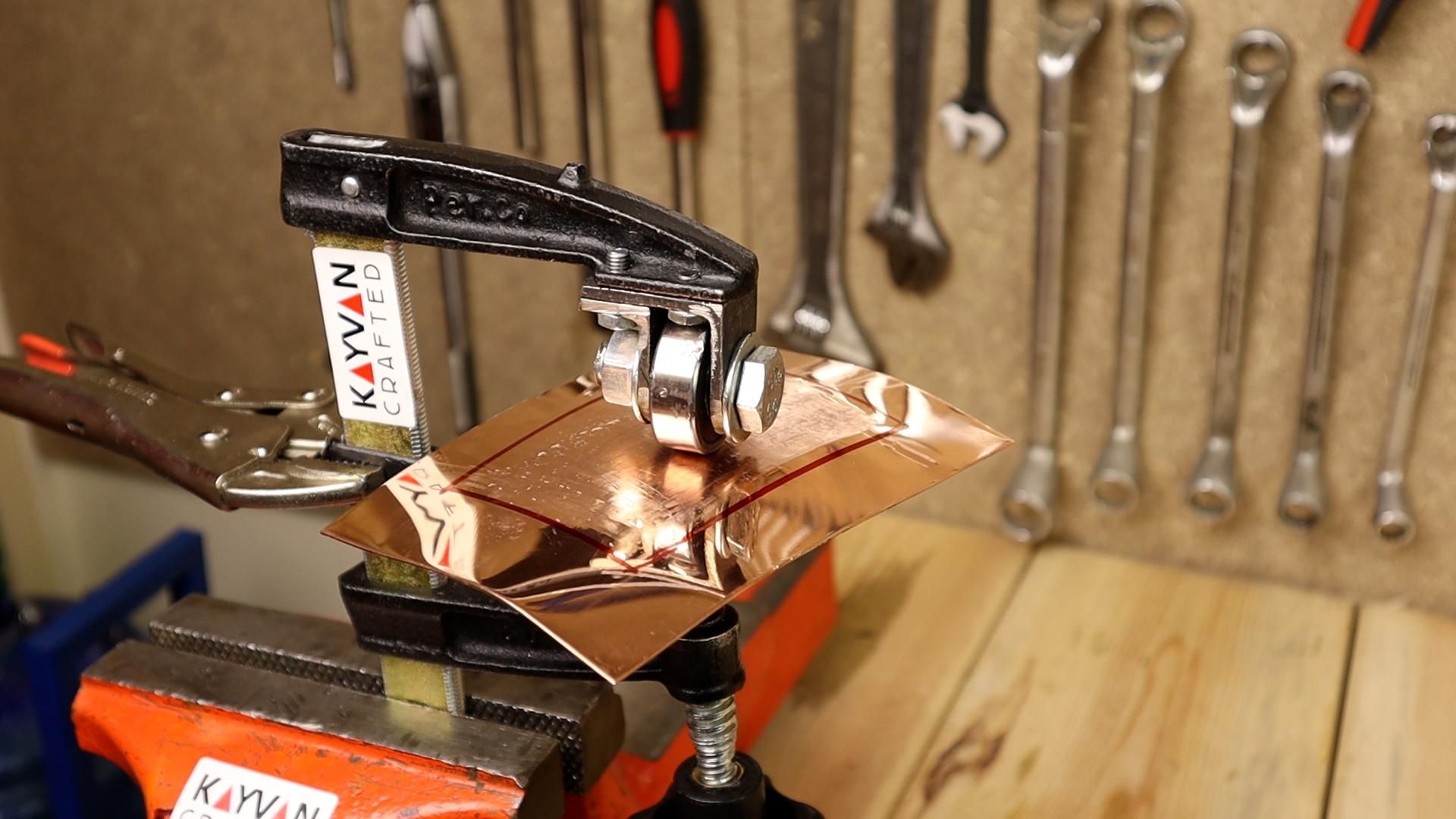 How to Build a Miniature English Wheel : 6 Steps - Instructables