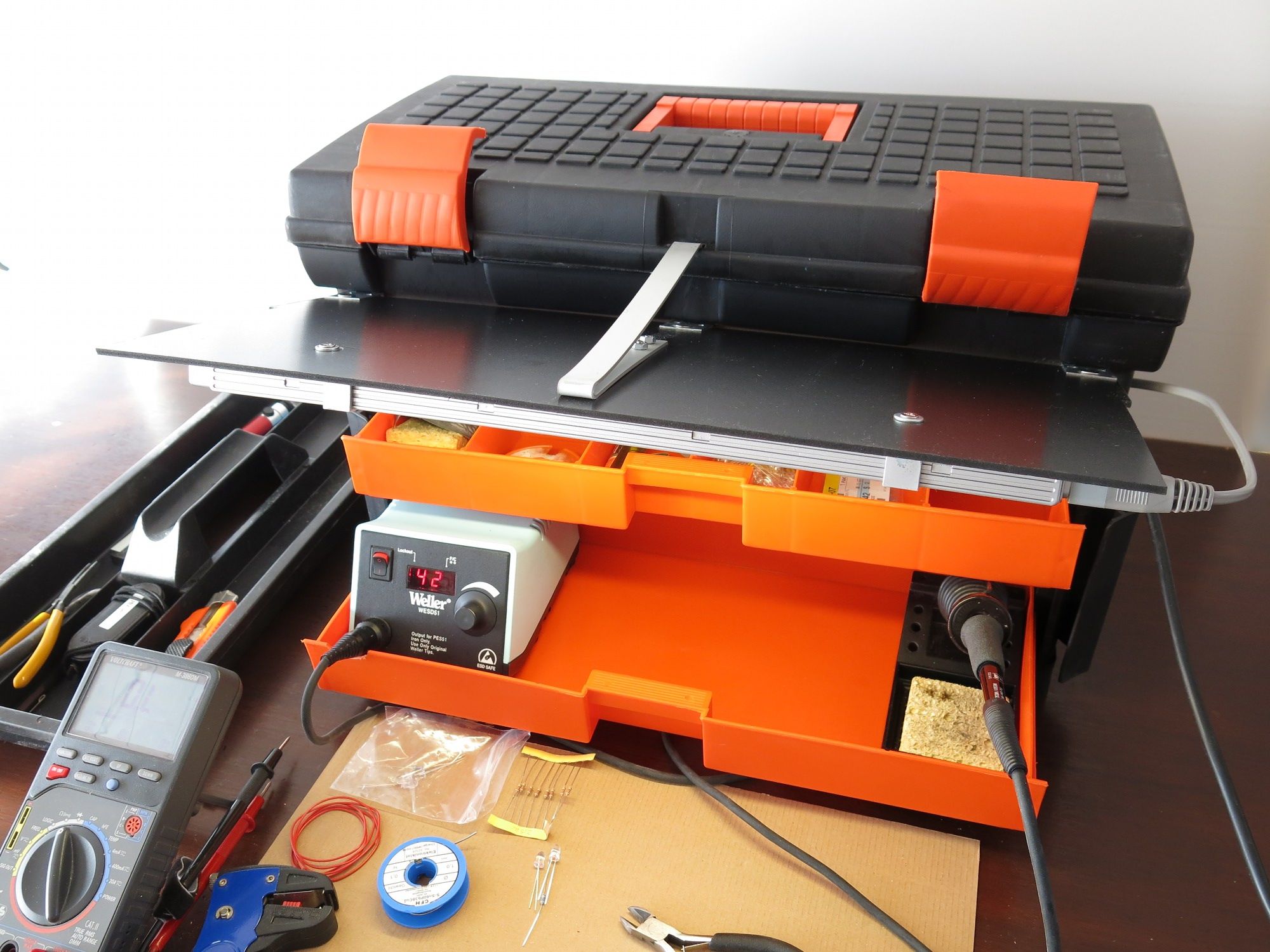 Electronics Soldering Mobile Workshop : 8 Steps (with Pictures ...