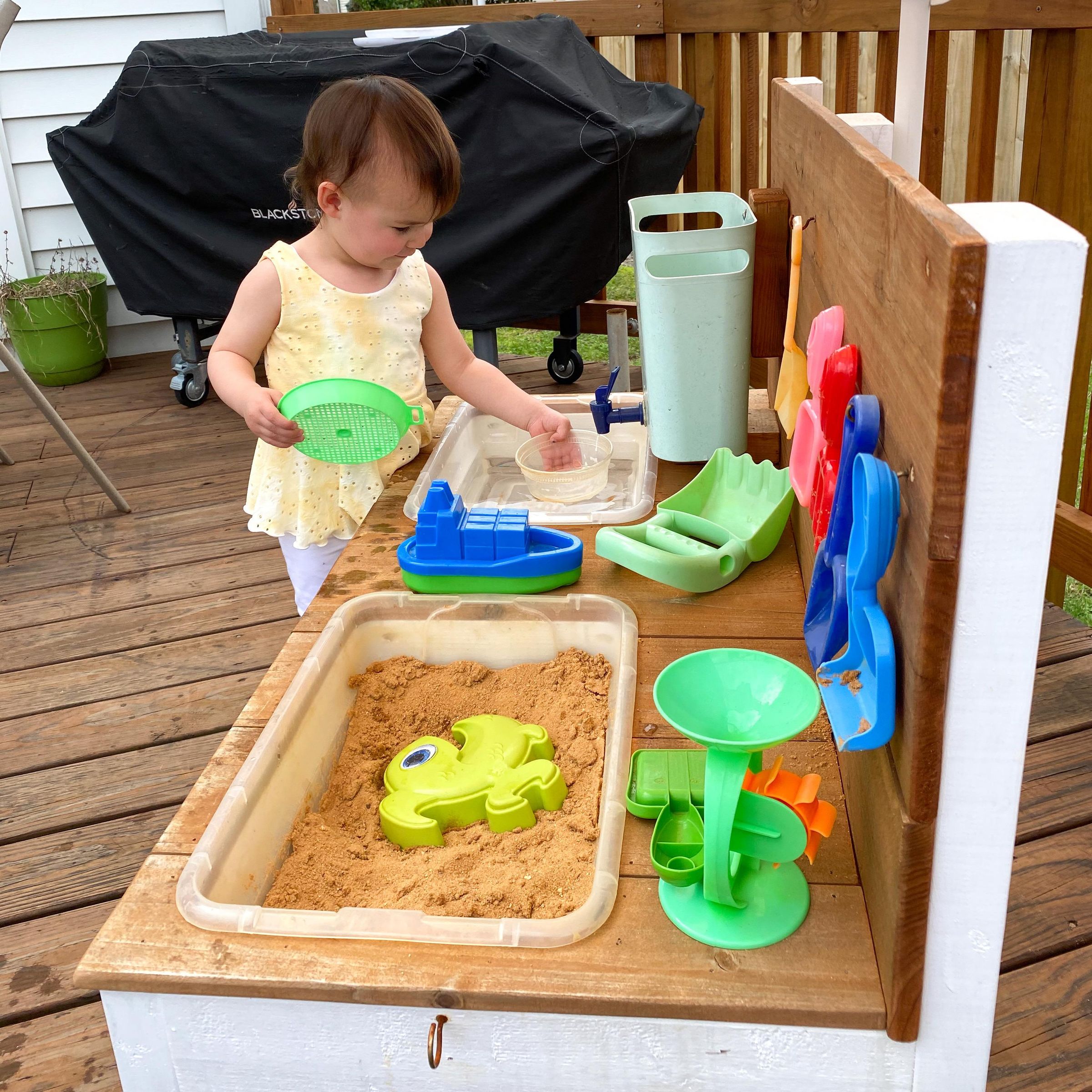 Outdoor Sand and Water Play Table : 24 Steps (with Pictures ...