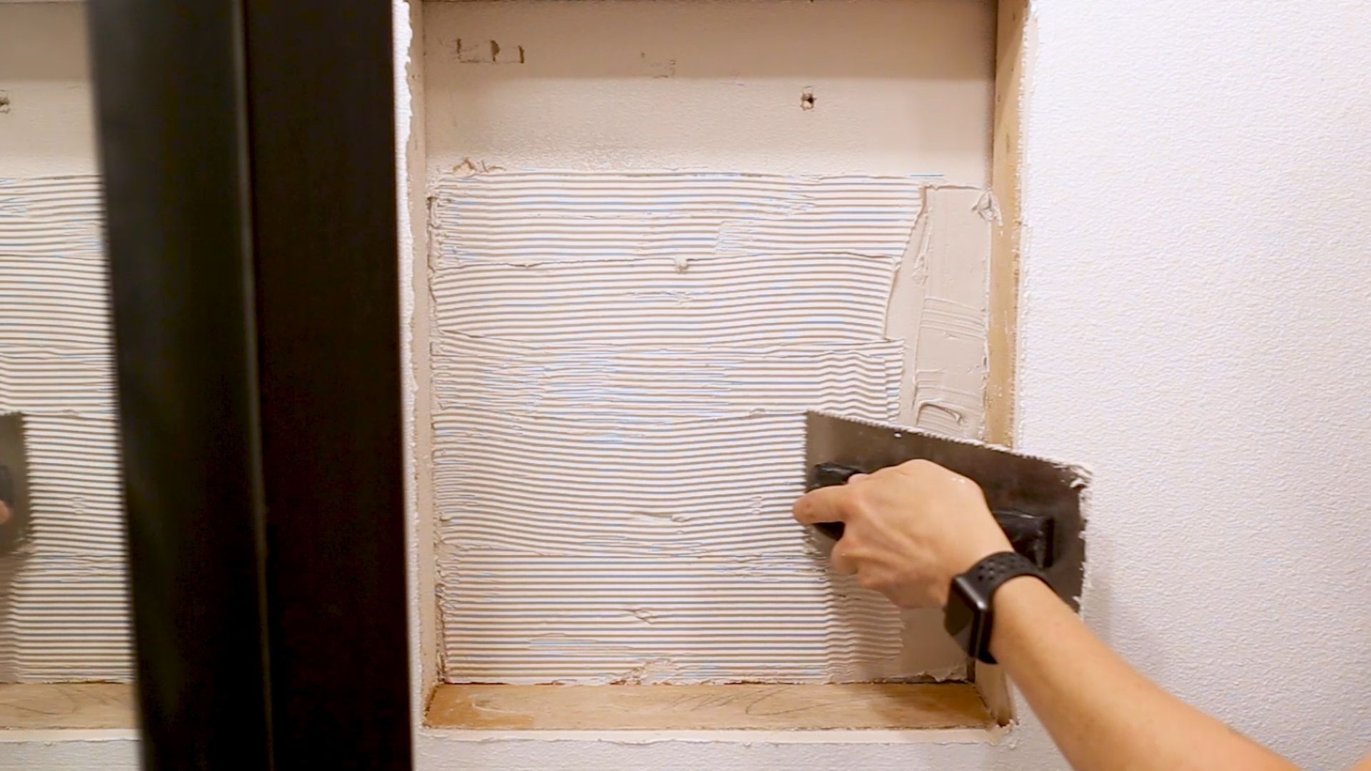 Building Recessed Bathroom Wall Shelves : 13 Steps (with Pictures ...