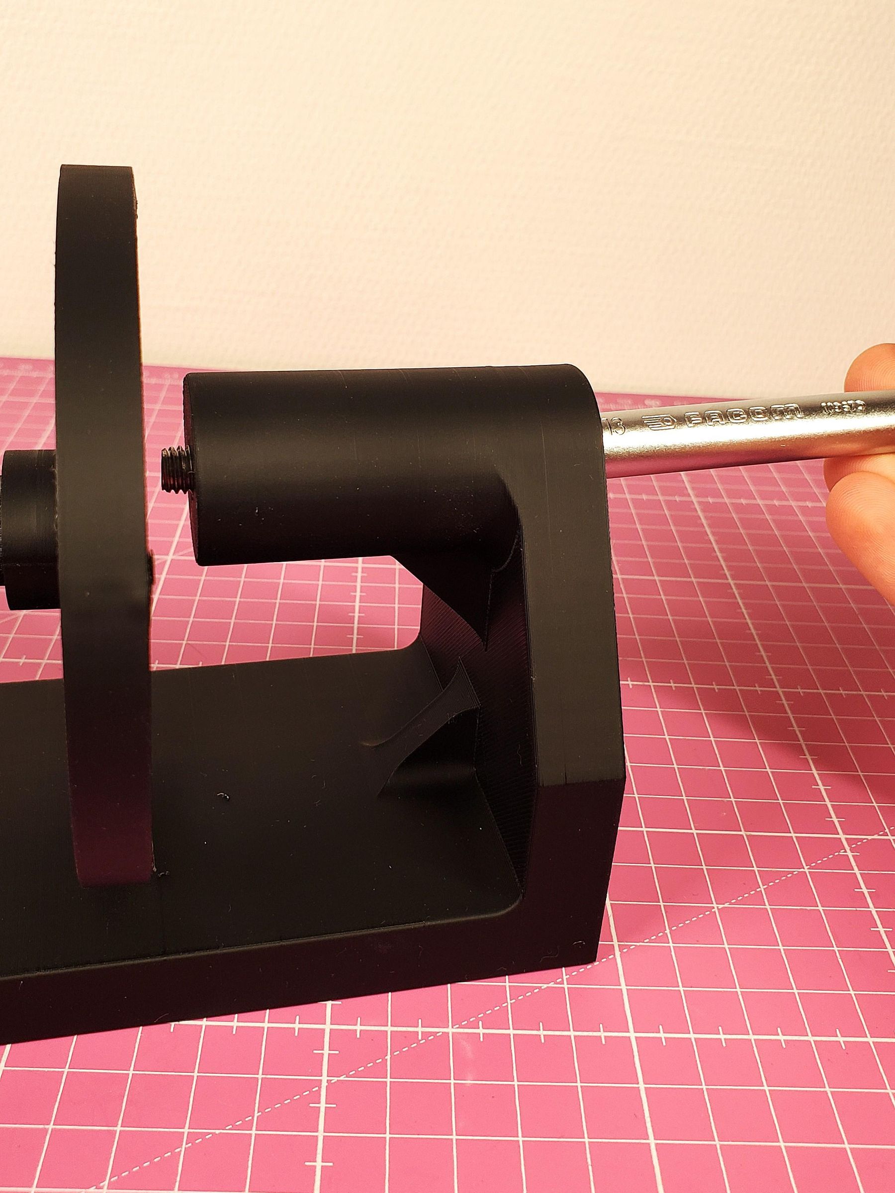 3D Printed Fishing Lure Rotating Drying Station : 13 Steps (with ...