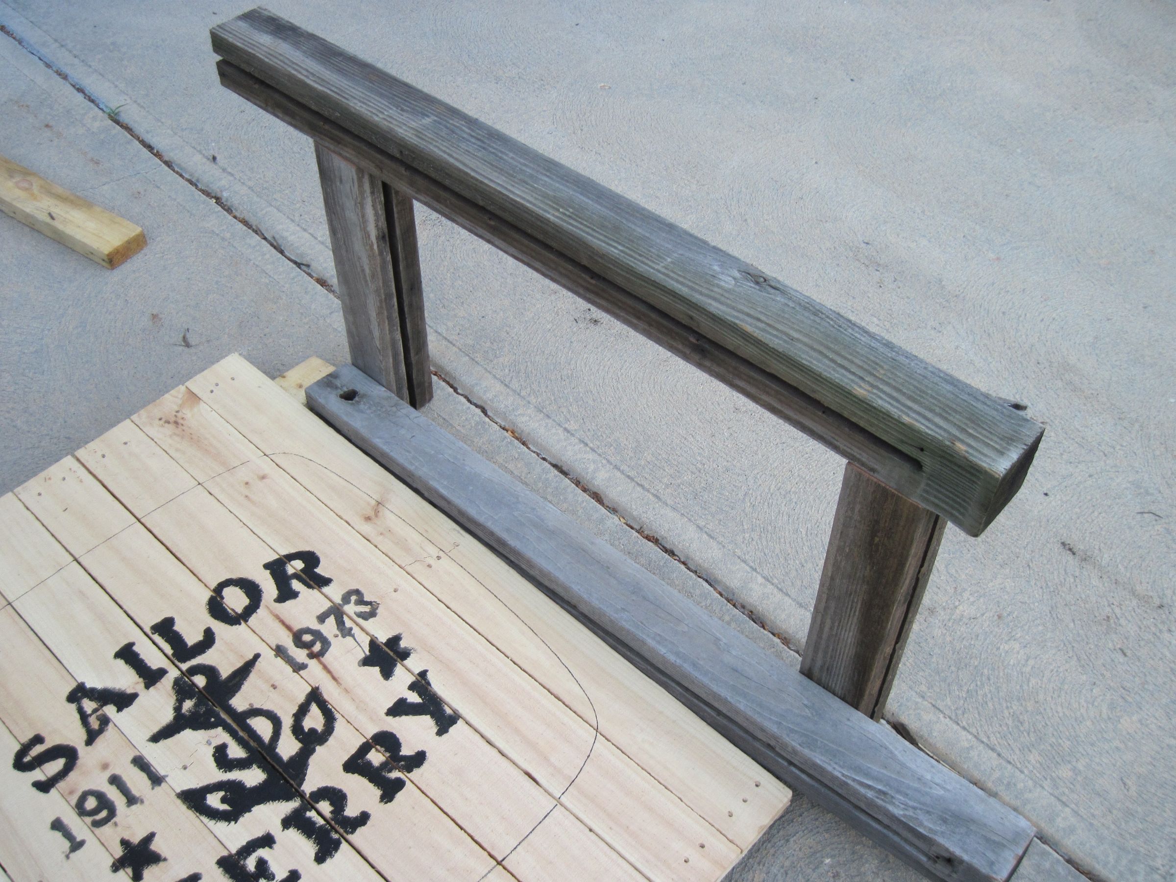 Pallet and Recycled Wood Patio Bar : 4 Steps (with Pictures ...