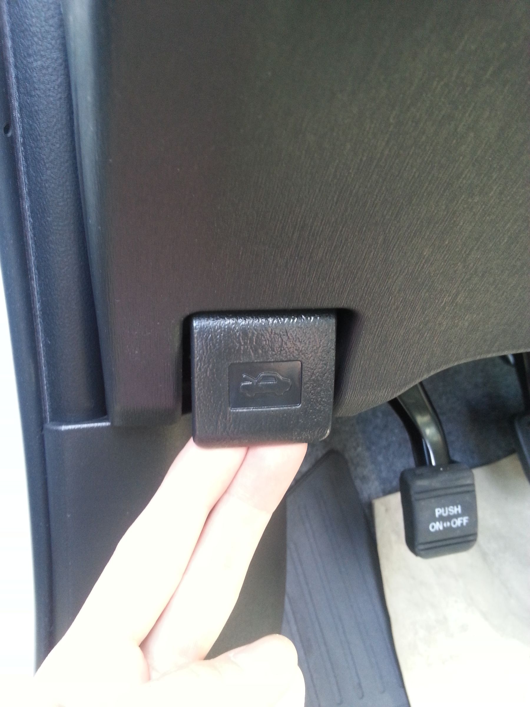 How to Jump Start a Toyota Prius : 23 Steps - Instructables