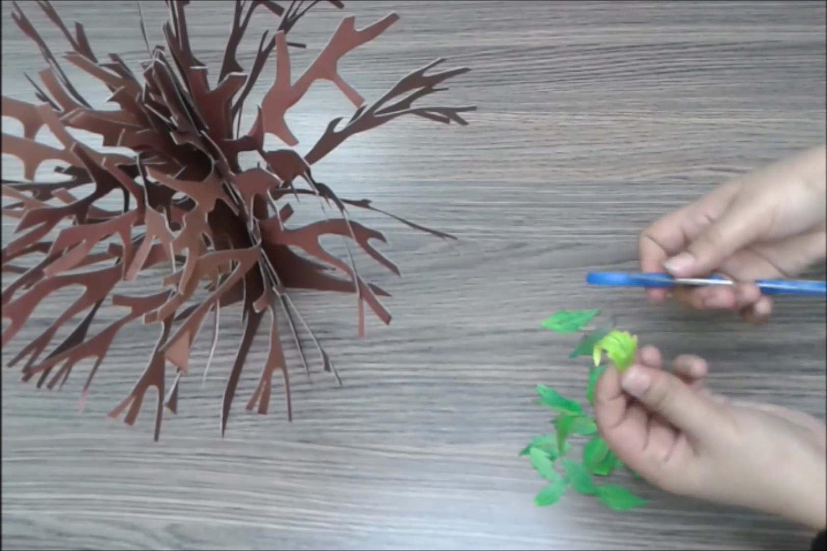 How to Make Paper Tree (bonsai) : 5 Steps (with Pictures) - Instructables