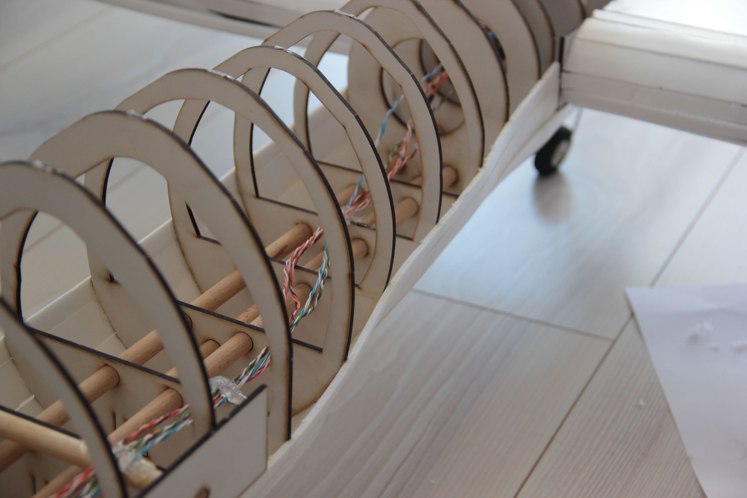 GIANT RC PLANE : 9 Steps (with Pictures) - Instructables