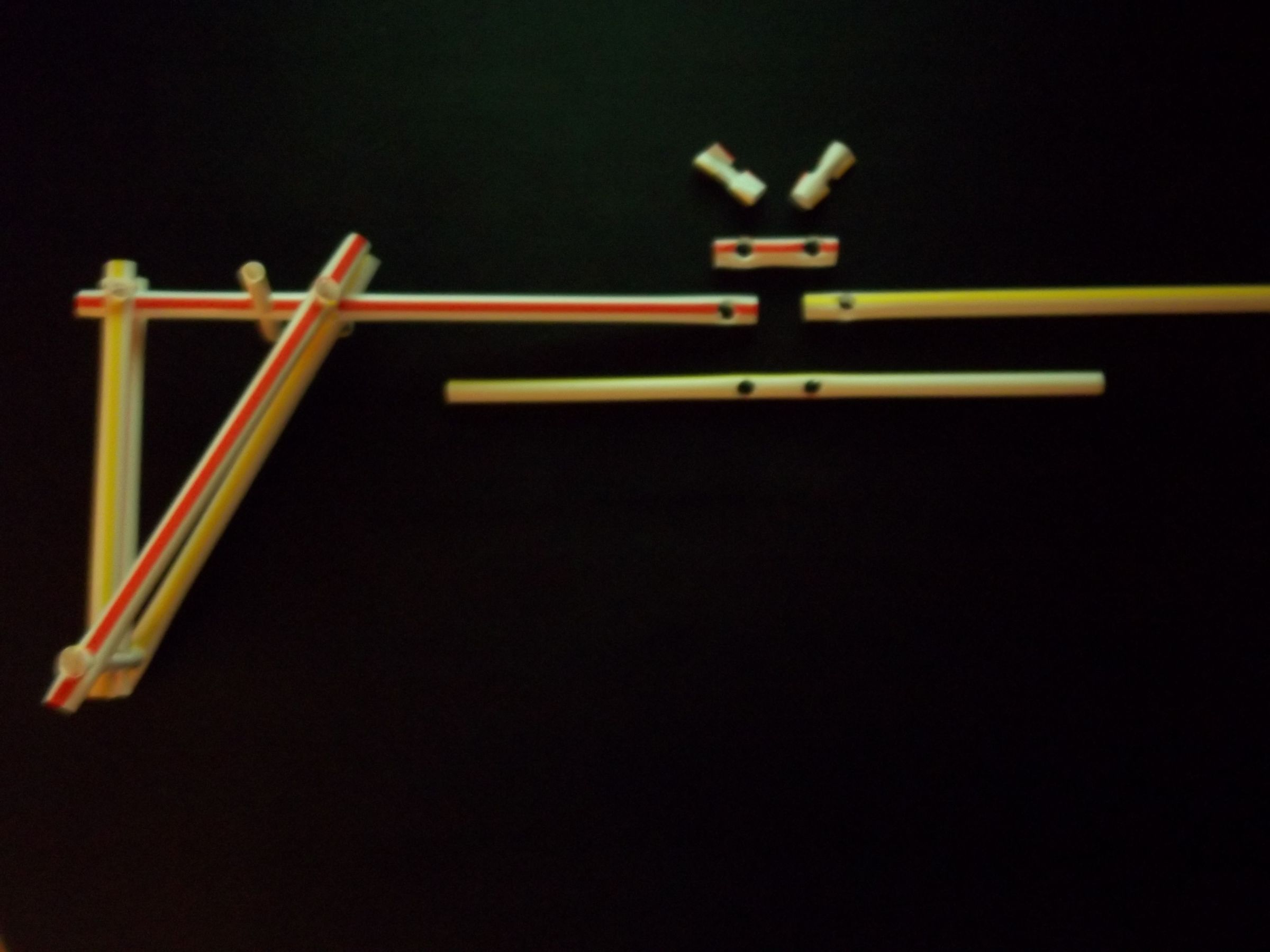 Trebuchet Catapult Using Only Fast Food Straws - Straw Builder Project ...