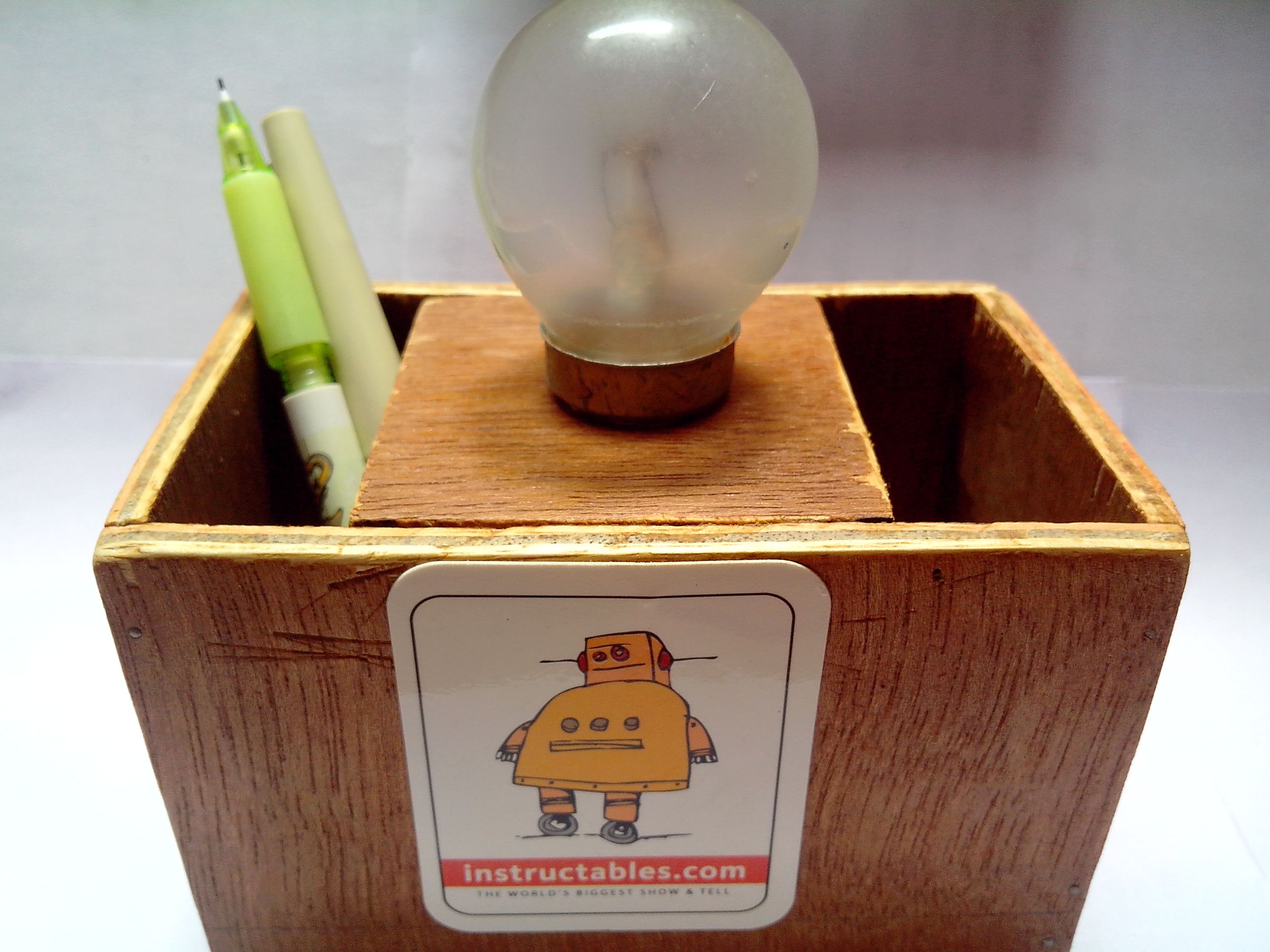 Voice Controlled Desk Lamp (SMS Notifier) : 9 Steps - Instructables