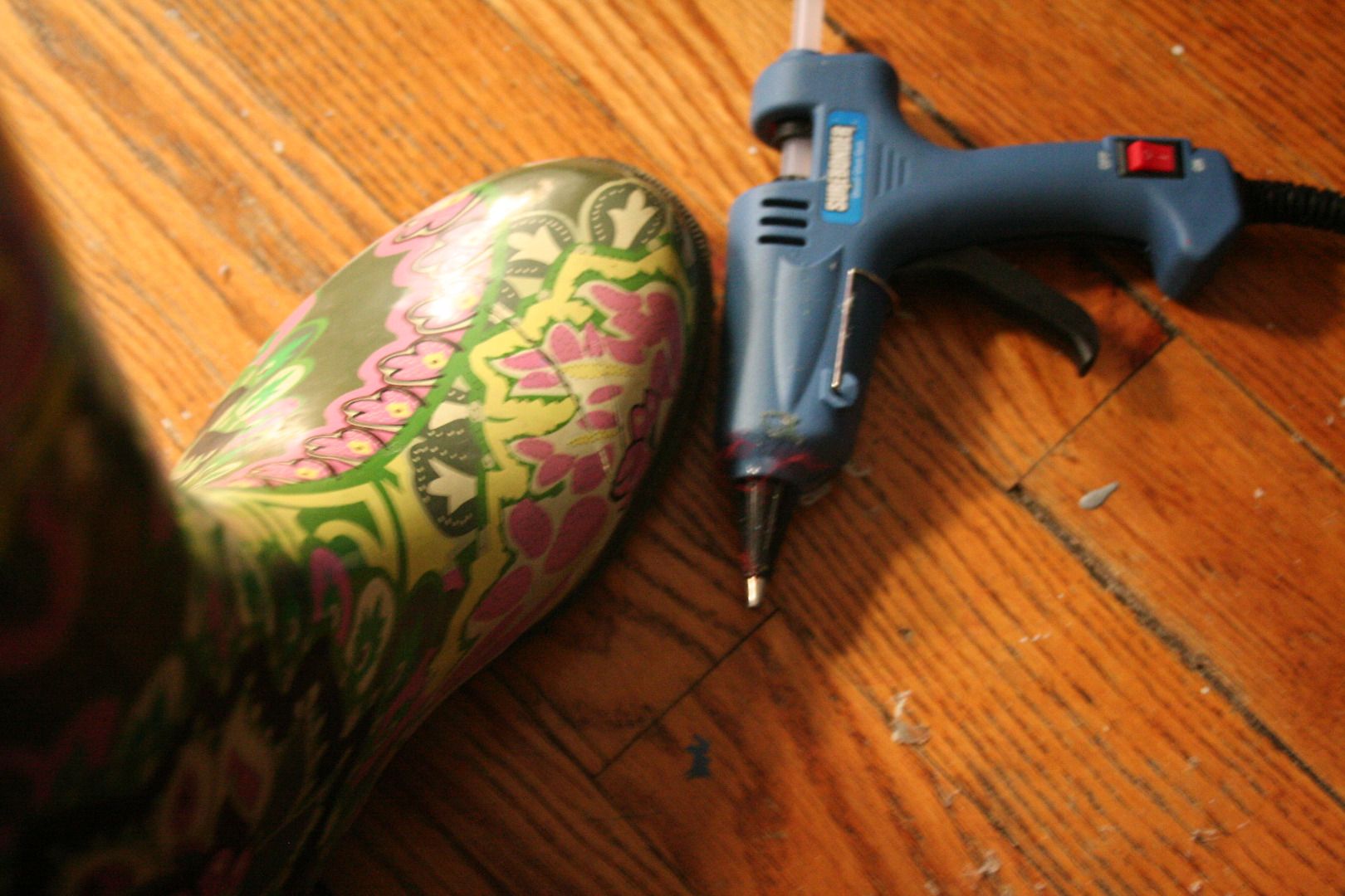 How to Repair Your Ripped Up Rainboots : 4 Steps - Instructables