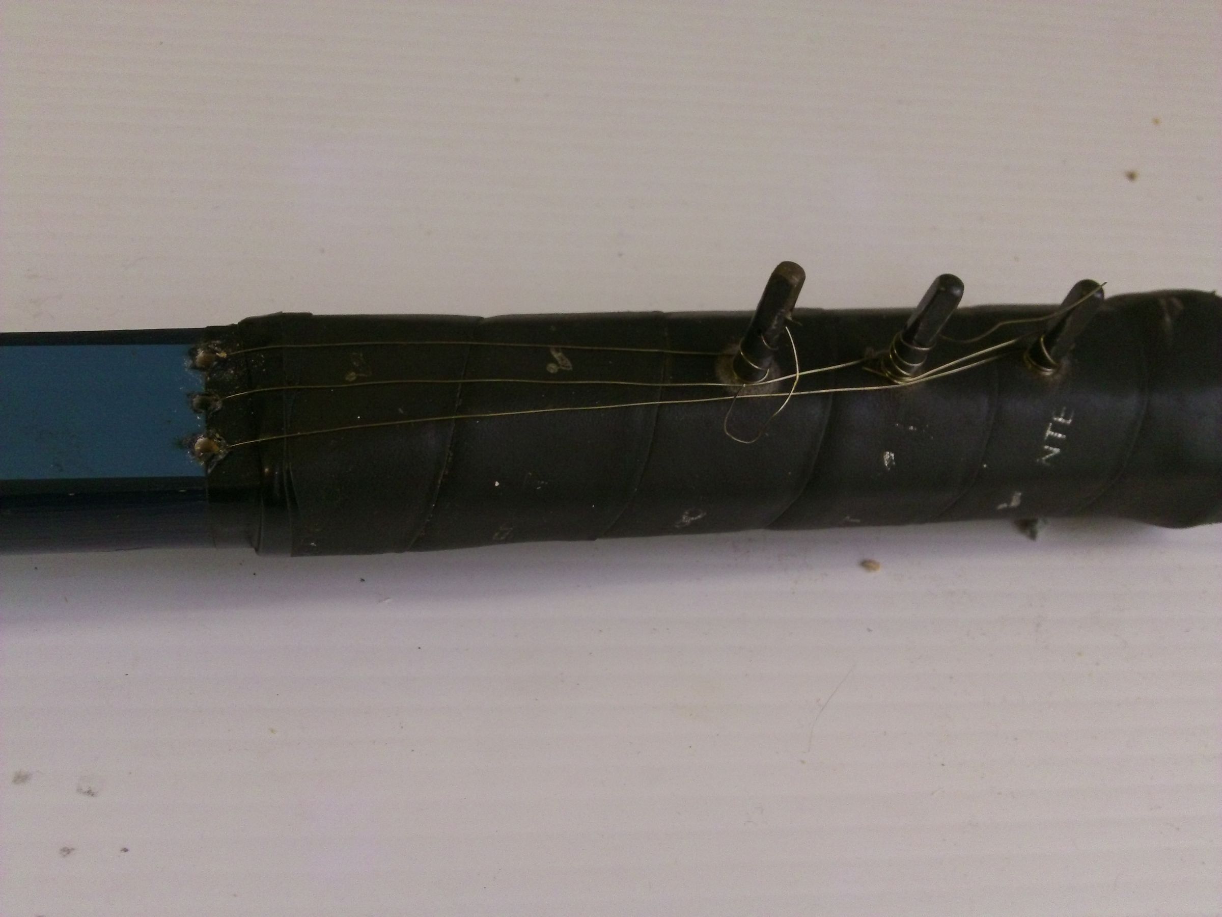 Turn a Tennis Racket Into a 3-stringed Guitar : 6 Steps (with Pictures ...