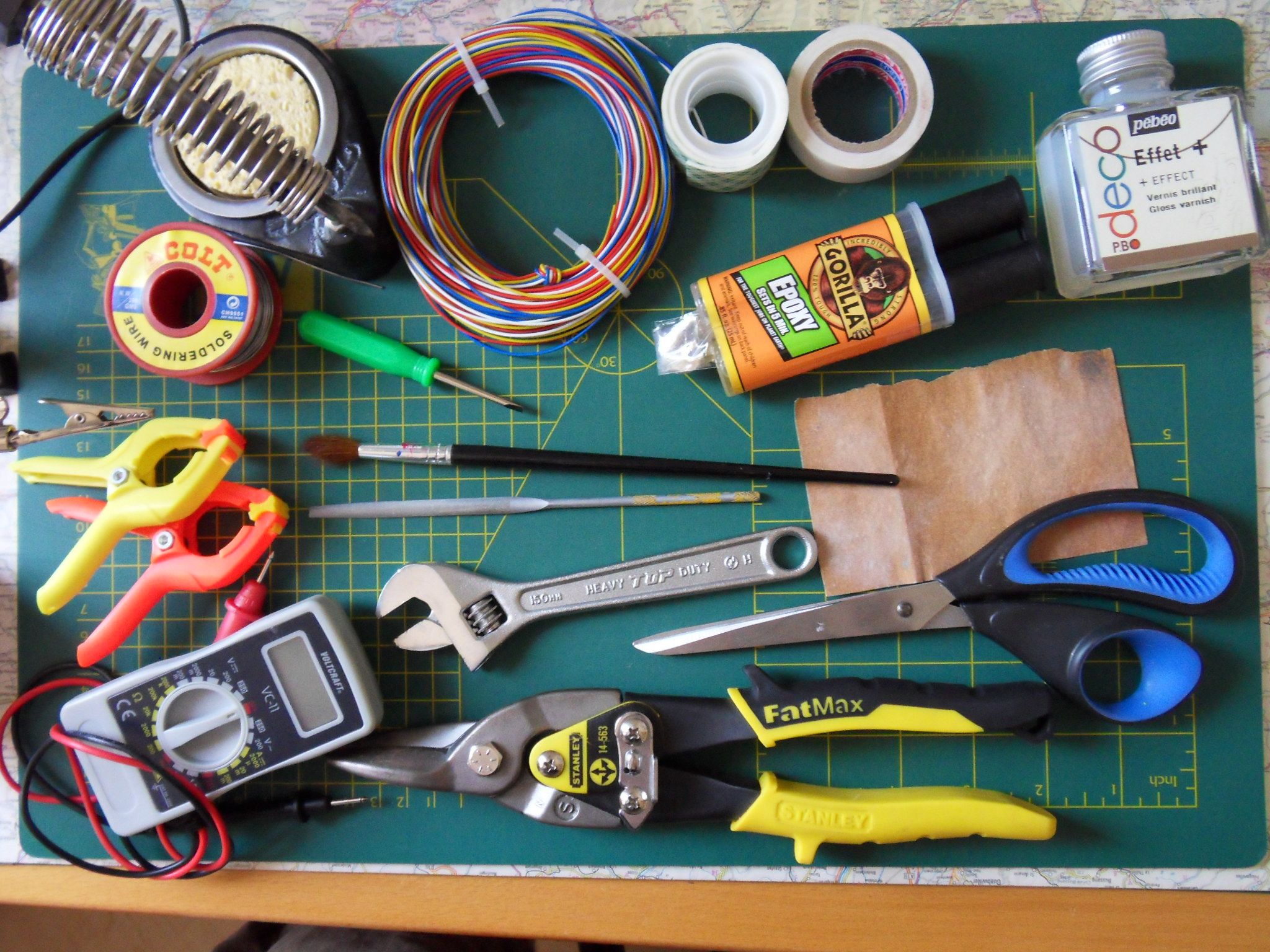 LED / Mini Lightbulb Tester : 7 Steps (with Pictures) - Instructables