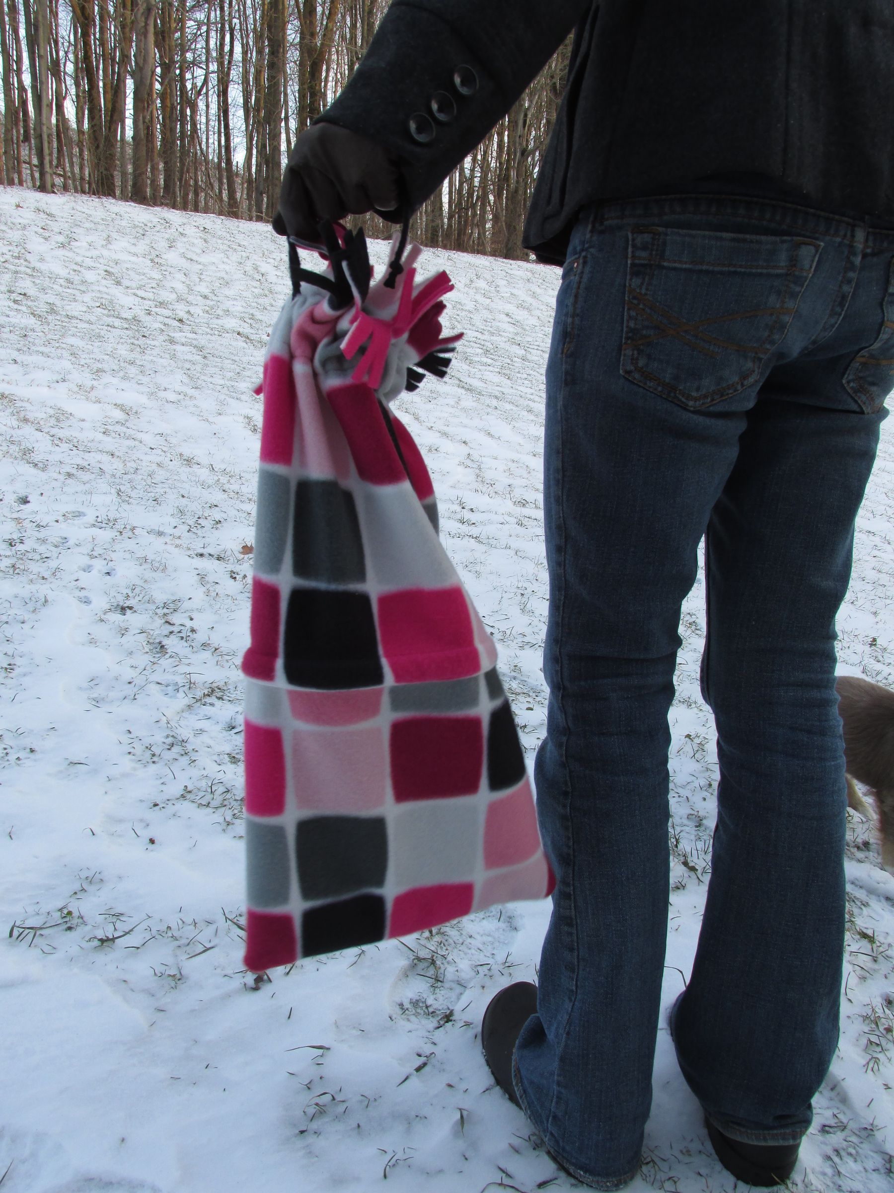 BEANIE BAG! the Hat That Transforms Into a Bag!! : 12 Steps (with ...