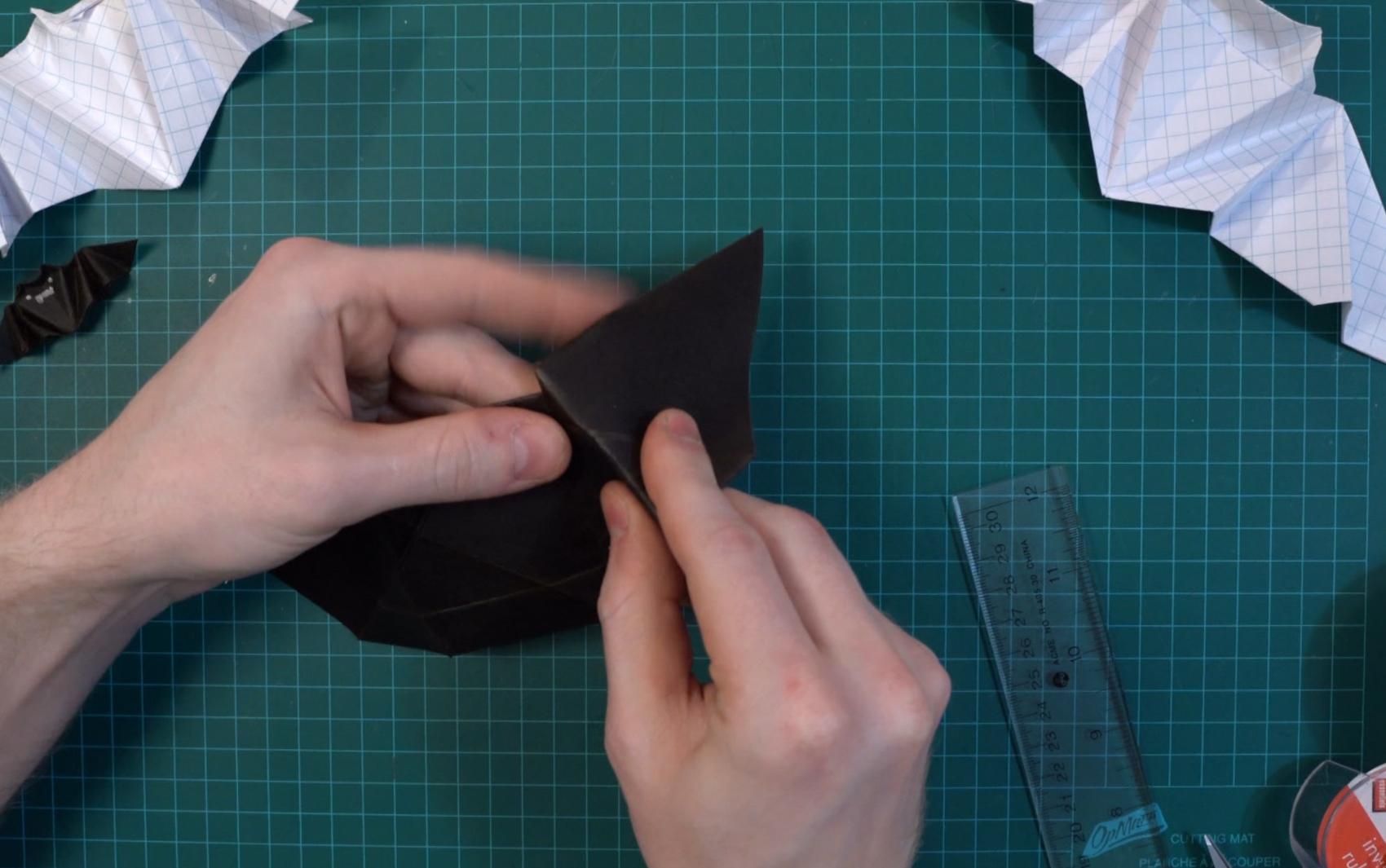 How to Make a Origami Bats : 7 Steps (with Pictures) - Instructables