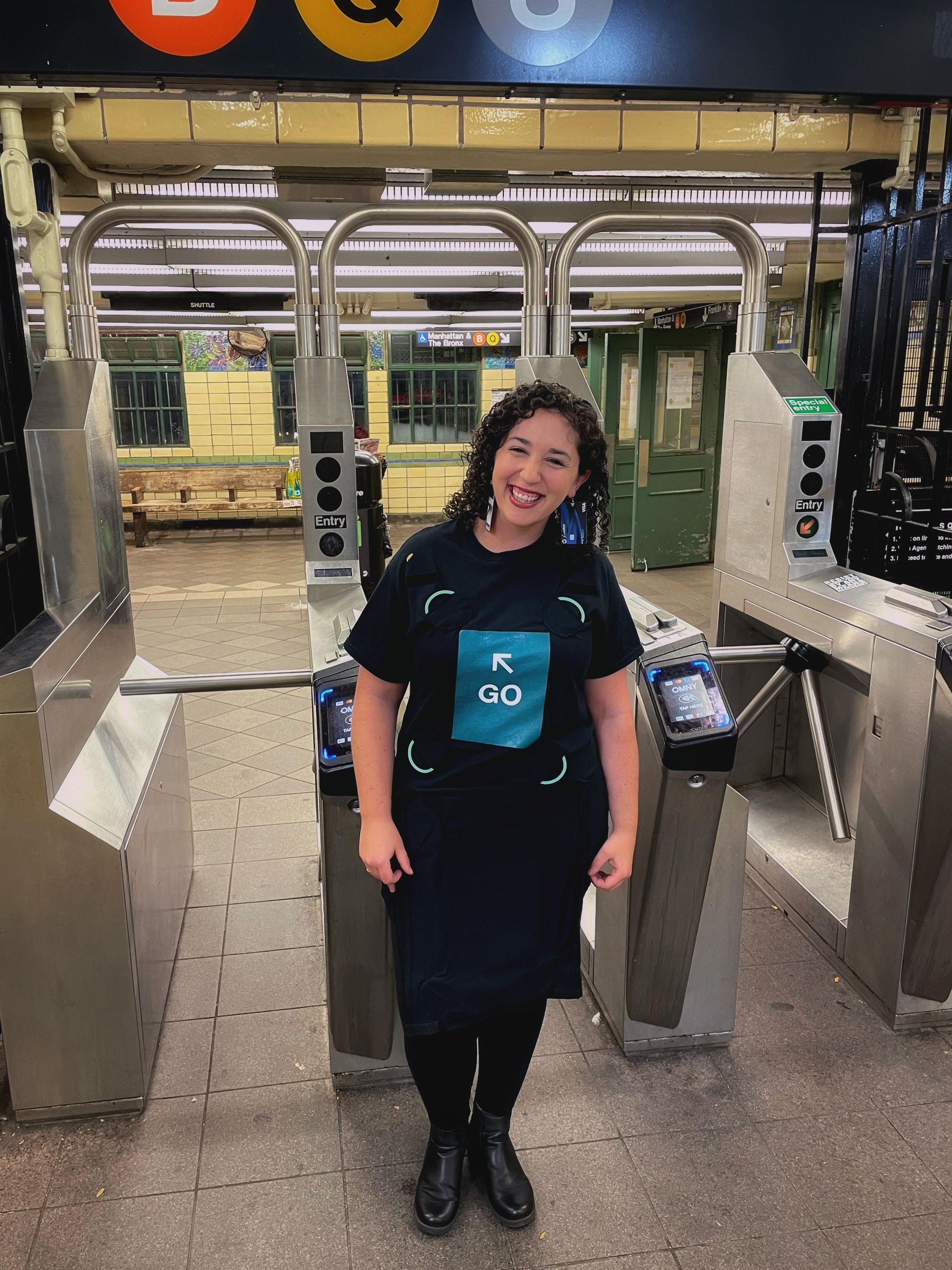 MTA OMNY Reader Costume : 12 Steps (with Pictures) - Instructables