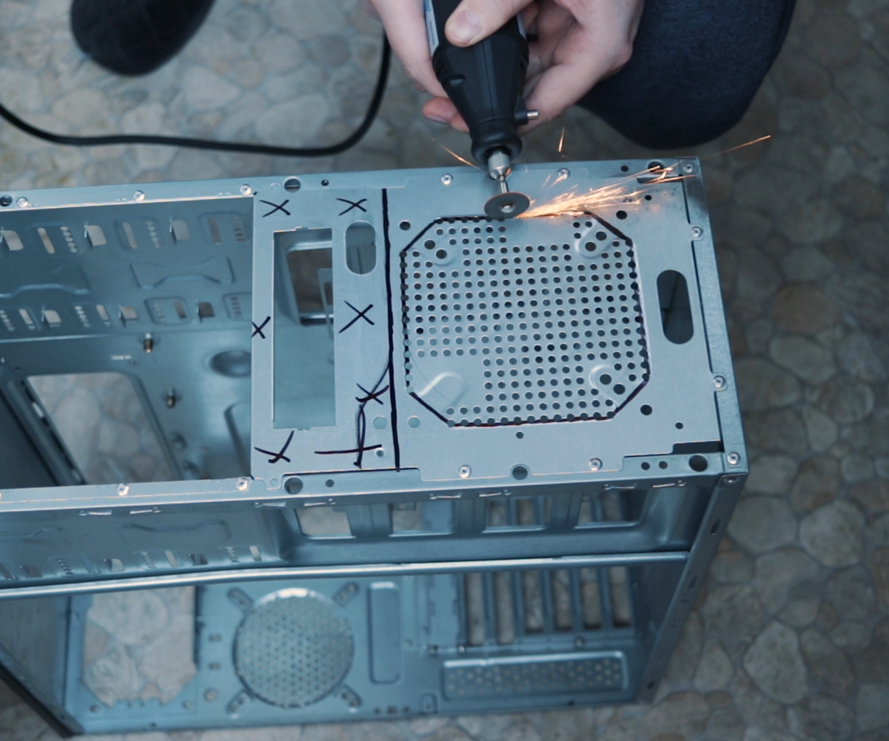 Insane PC Case Overhaul : 23 Steps (with Pictures) - Instructables