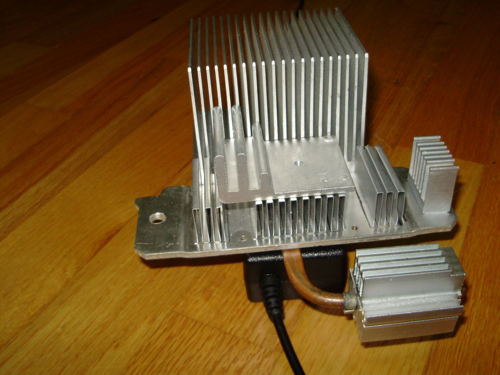 Laptop Charger Heatsink! : 5 Steps - Instructables