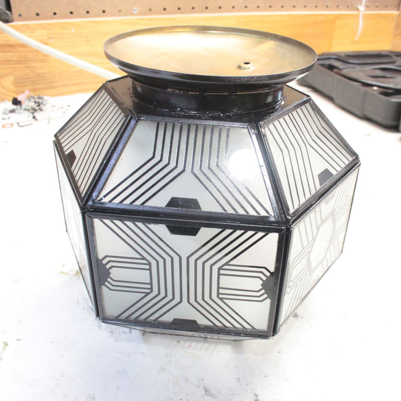 Glass Hexagon LED Pixel Fixture : 8 Steps (with Pictures) - Instructables