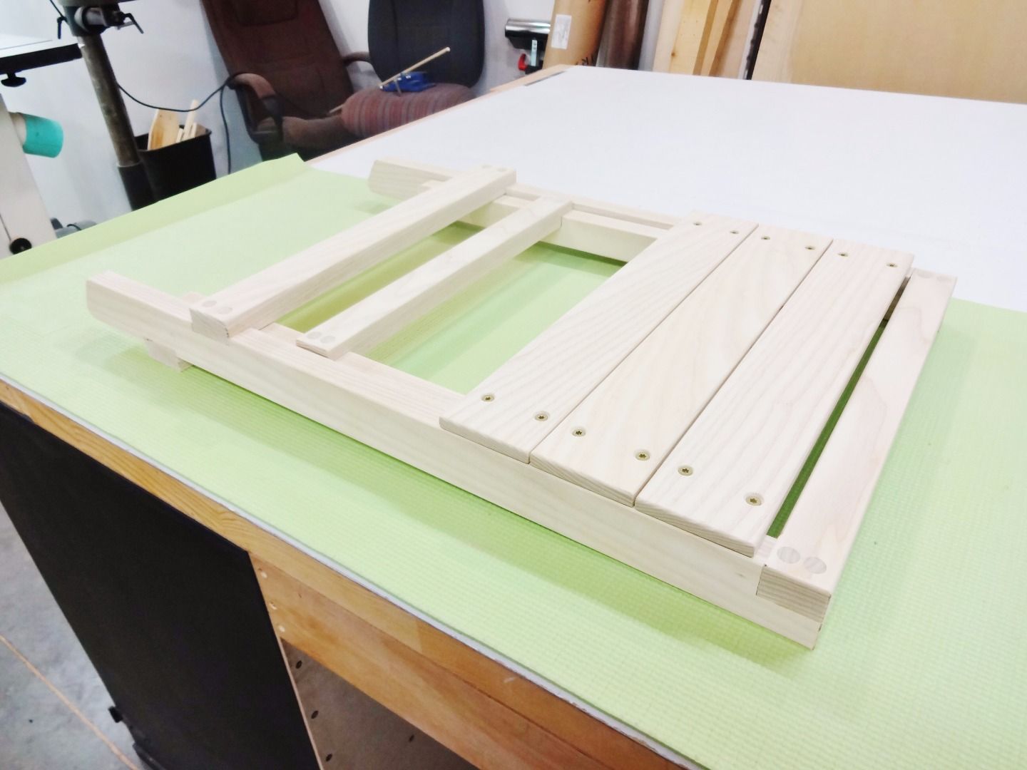 Flat-Pack Wooden Chairs : 24 Steps (with Pictures) - Instructables