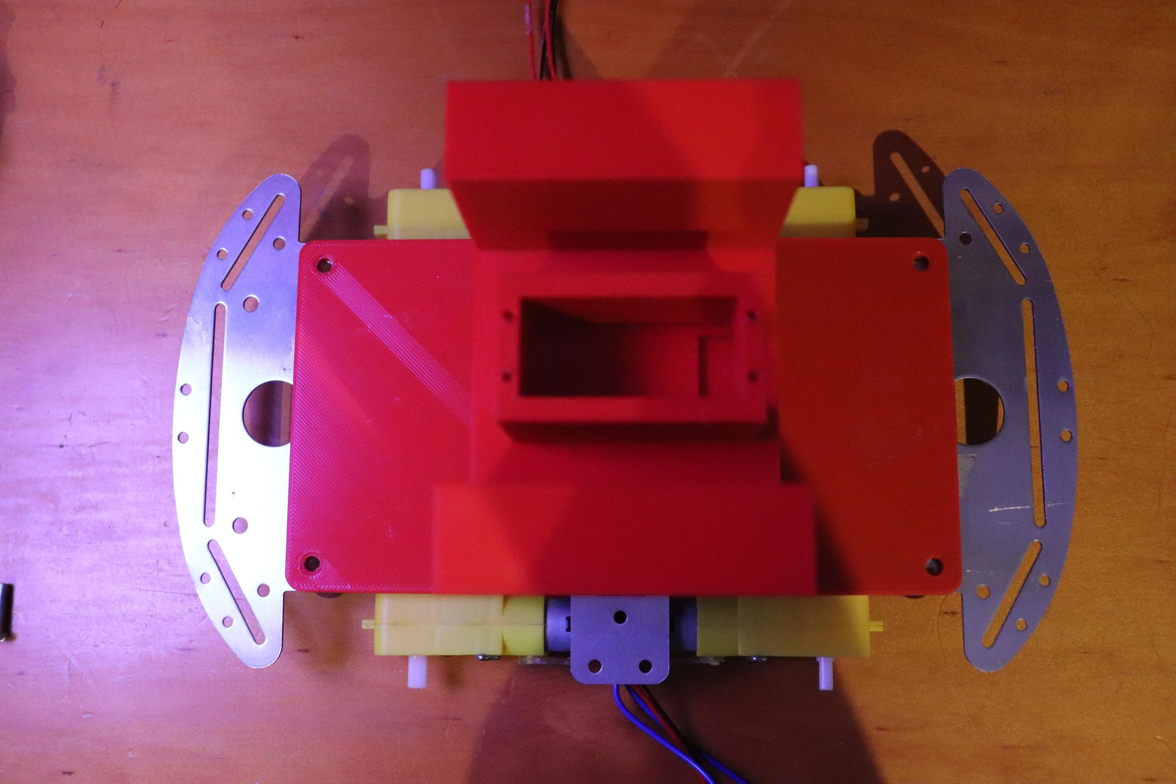 Bluetooth Controlled Claw Robot : 20 Steps (with Pictures) - Instructables