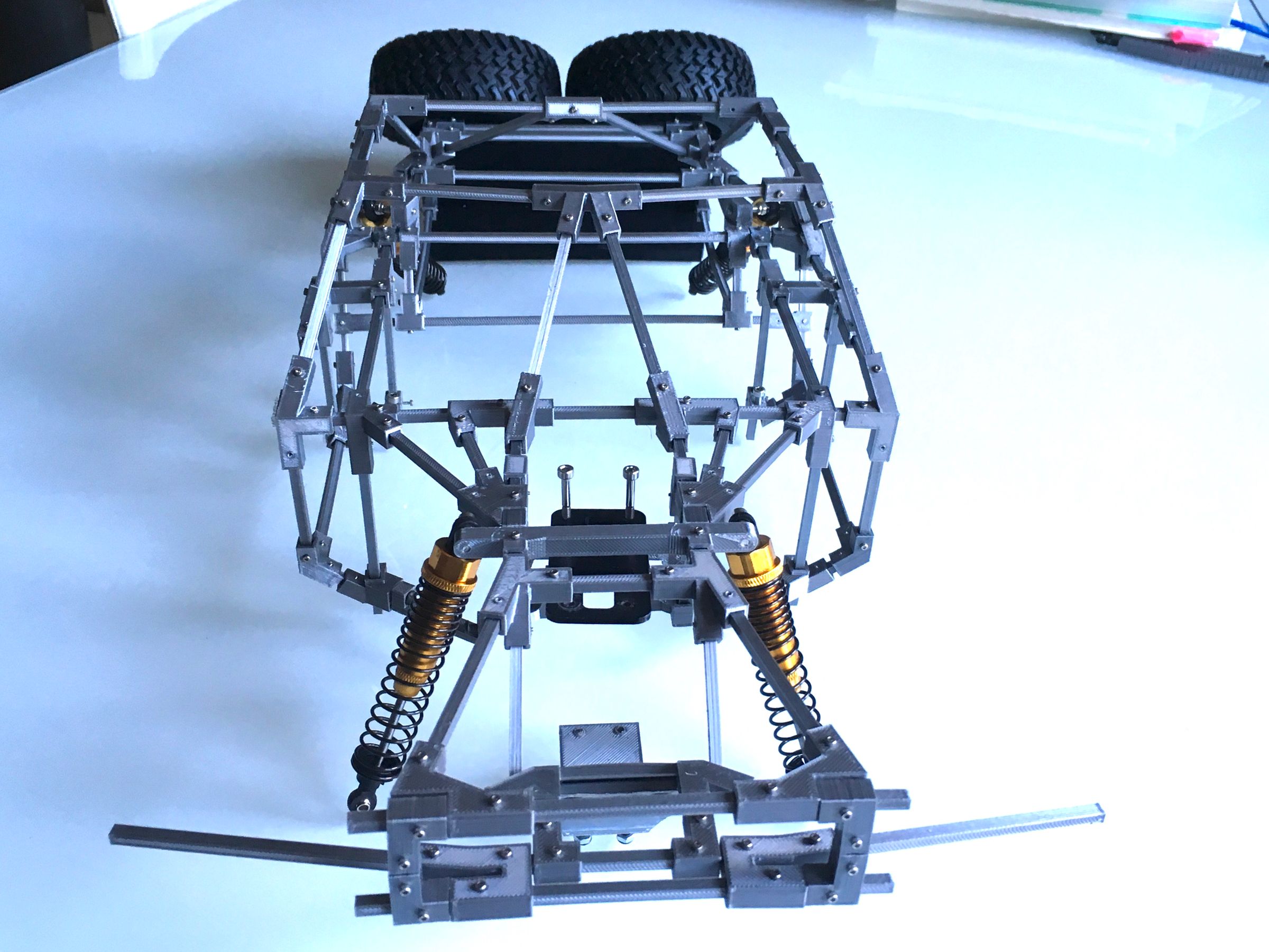 3D Printed 1/10 Remote Controlled Trophy Truck | Scale RC Suspension ...