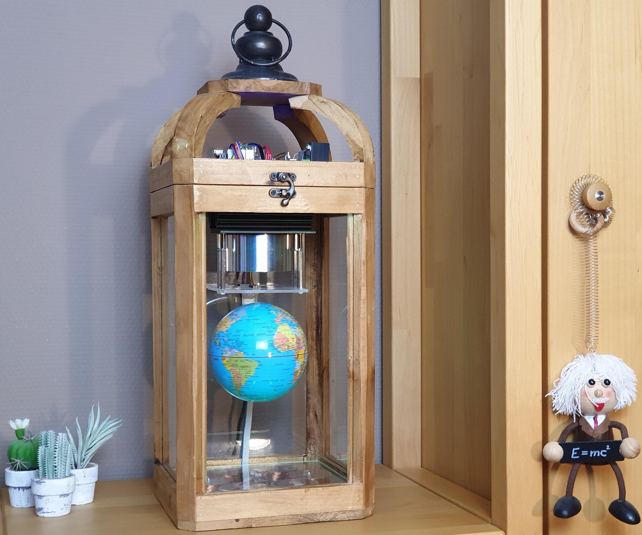 Floating and Spinning Earth Globe : 22 Steps (with Pictures ...